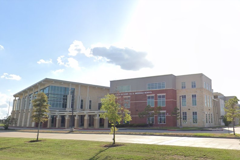 Fallbrook Church expands to serve Cypress and Katy members