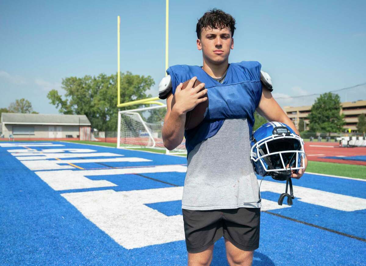 A lot to overcome during Matt Bott's recovery from knee surgery