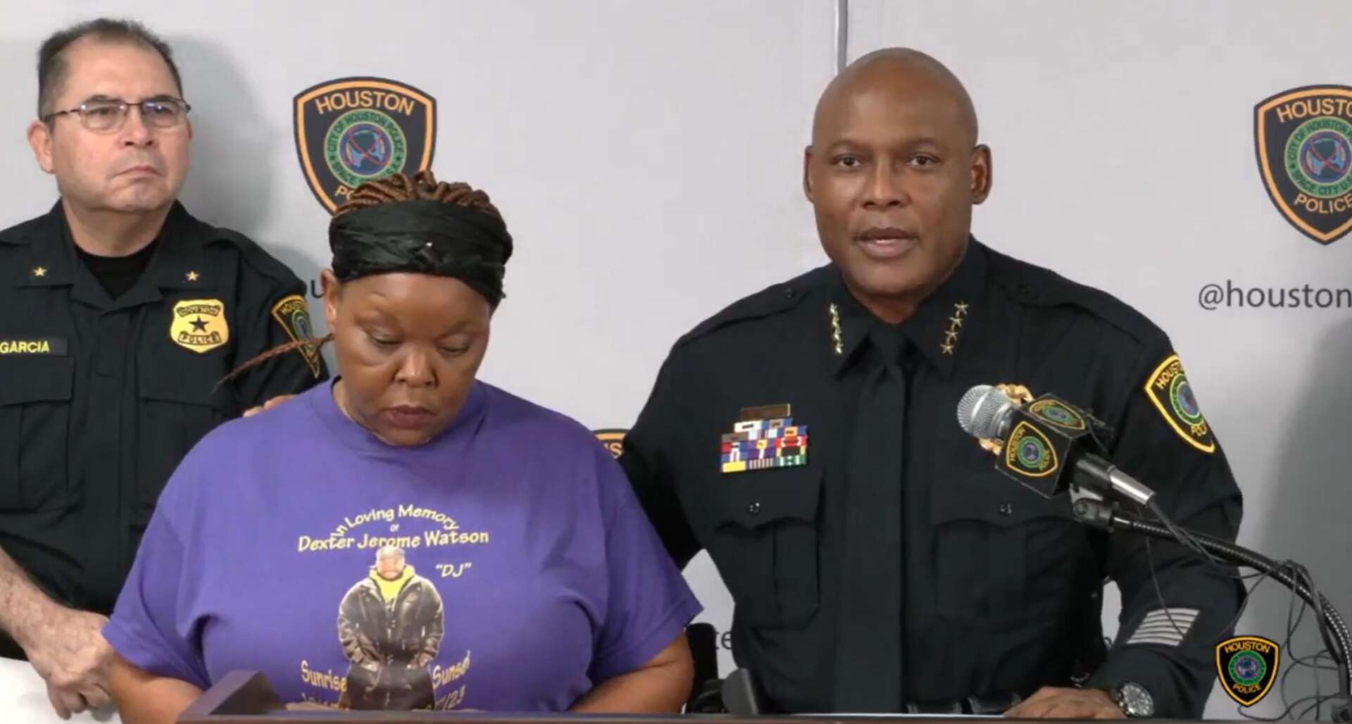 Mother, detectives seek information on man slain at Metro bus stop