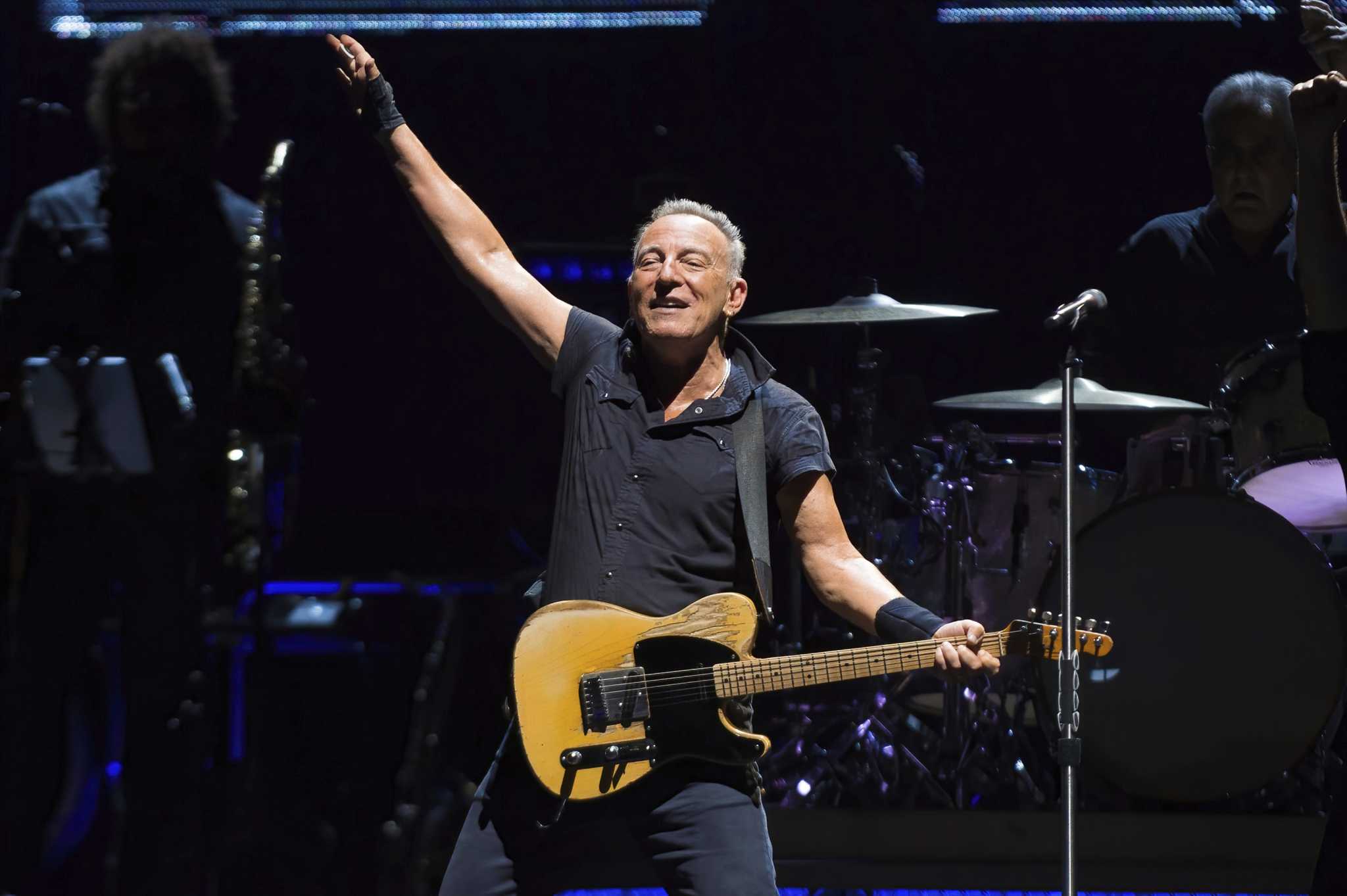 Bruce Springsteen announces rescheduled S.F. tour dates