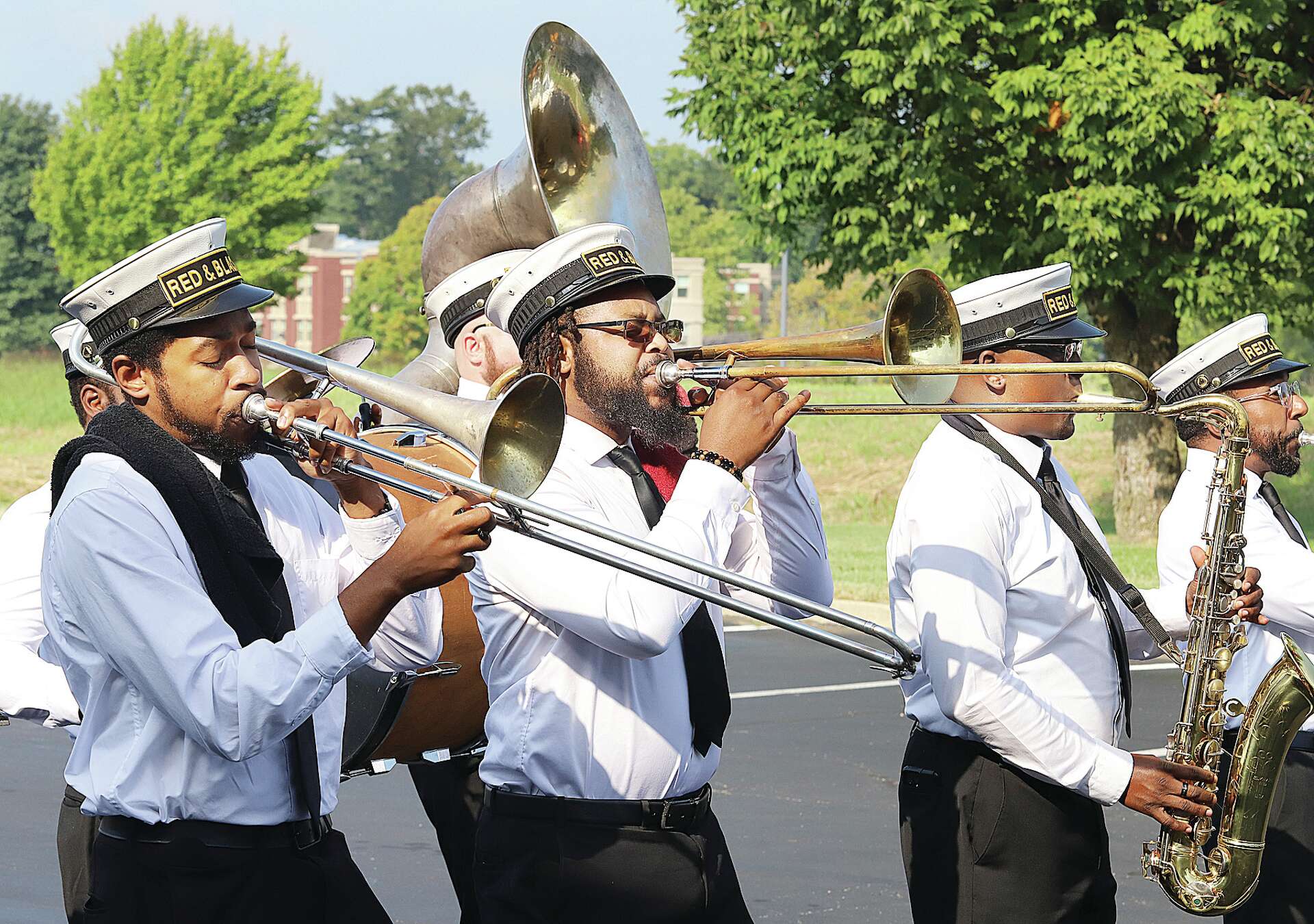 SIUE breaks ground on new Health and Sciences Building