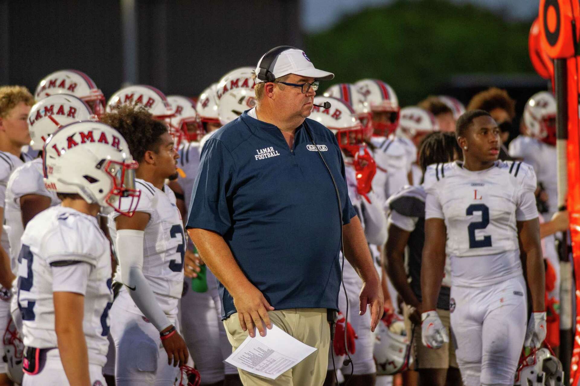 Lamar Texans remain unbeaten with win over Clear Falls Knights