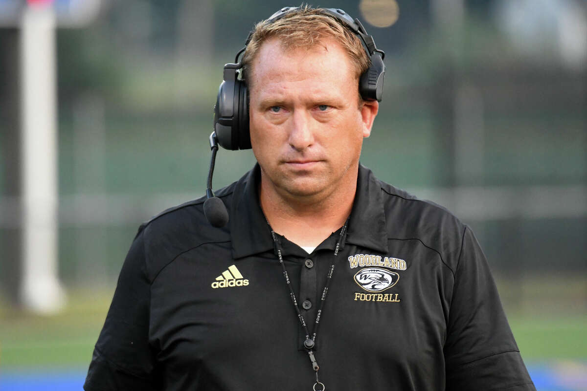 Holy Cross defeats Woodland in CT high school football opener