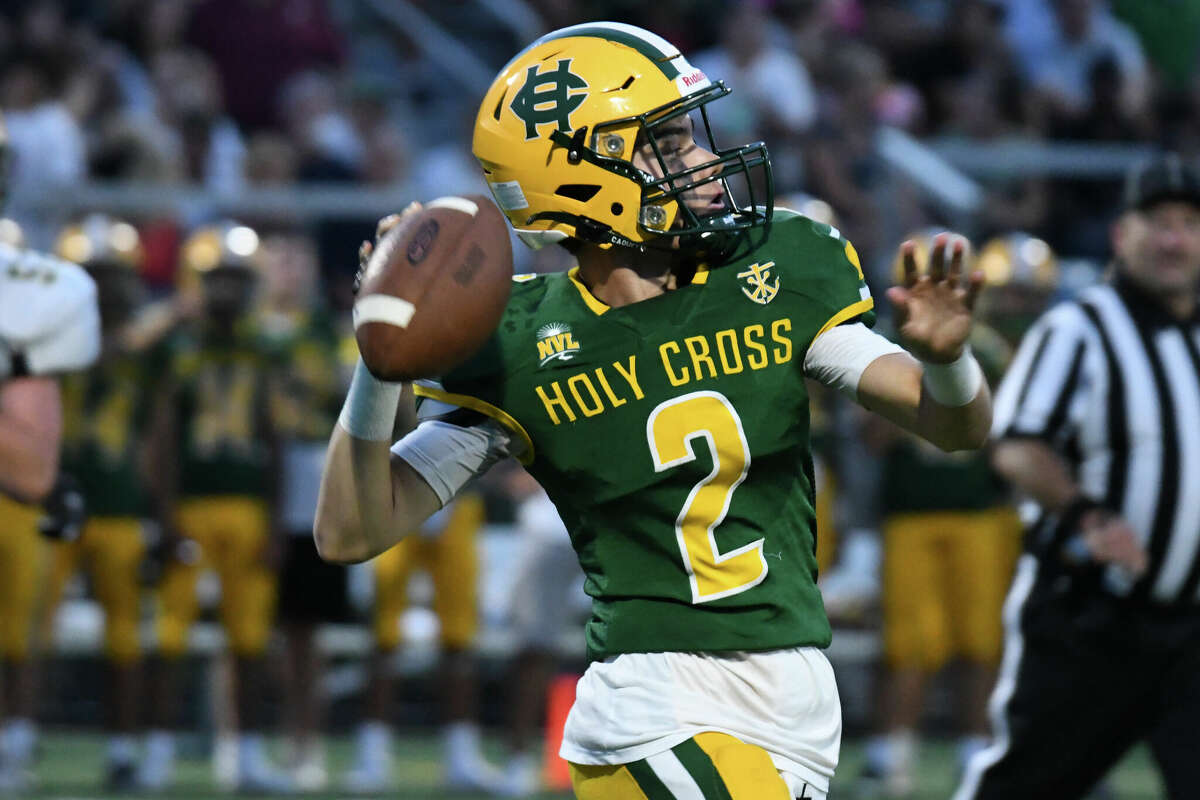 Holy Cross defeats Woodland in CT high school football opener