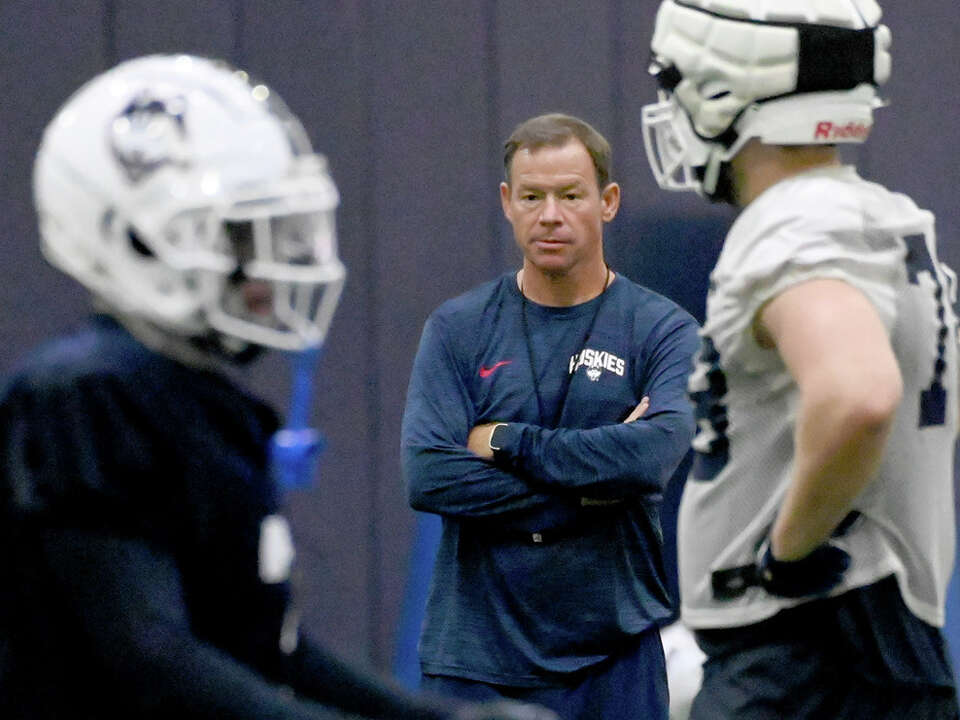 UConn's Jim Mora announces Class of 2025 recruiting class signings UConn's Jim Mora announces Class of 2025 recruiting class signings