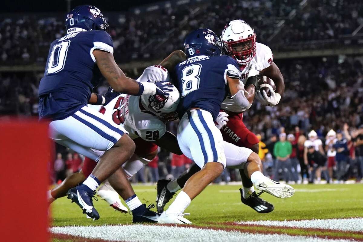UConn football team aims to end road struggles at Georgia State
