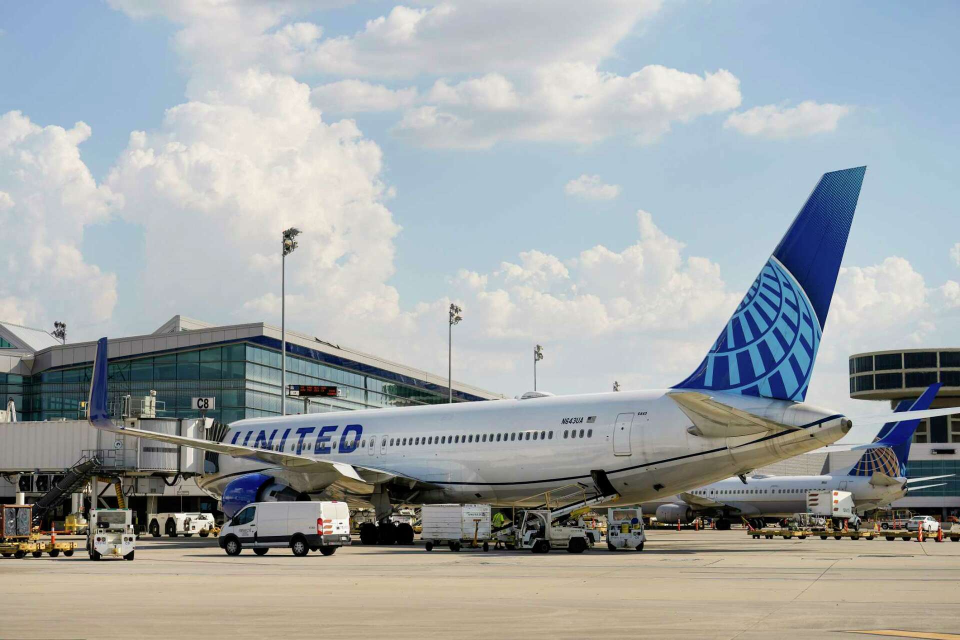 United may add direct flights from Houston to Tokyo's Haneda Airport