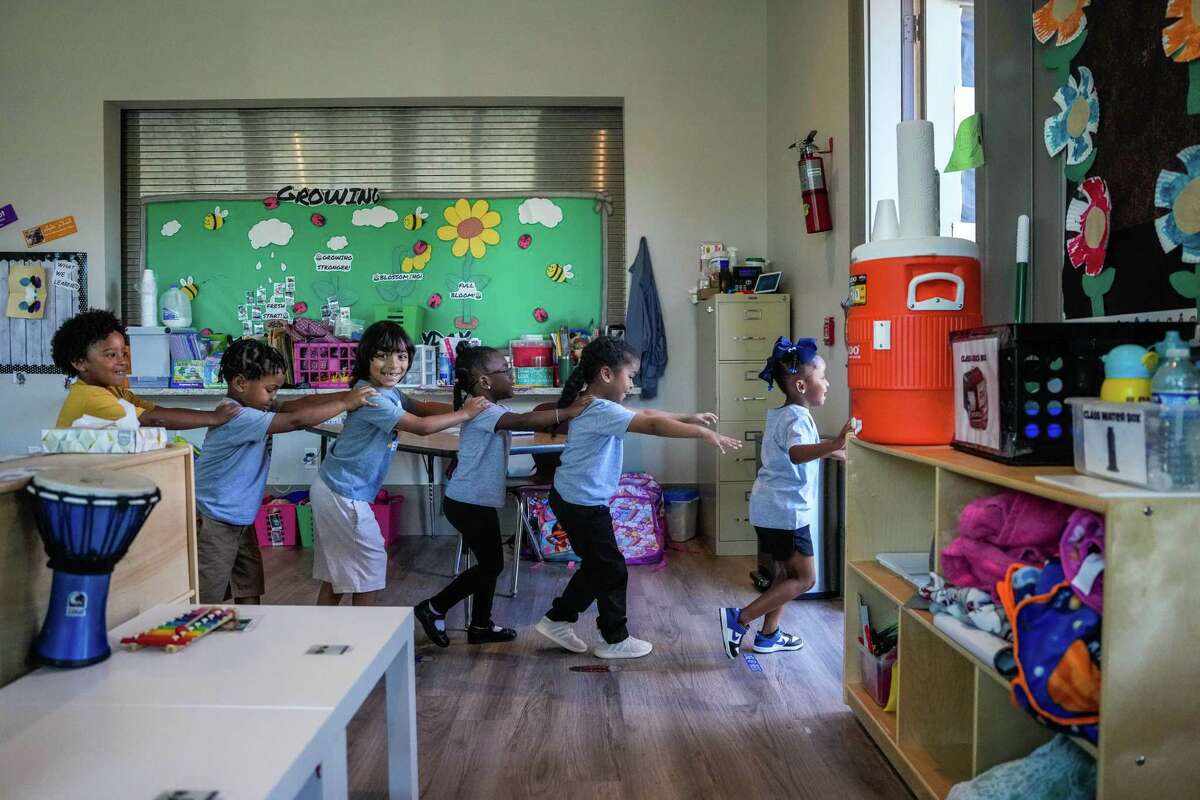 Growing number of Houston apartments come with free preschool