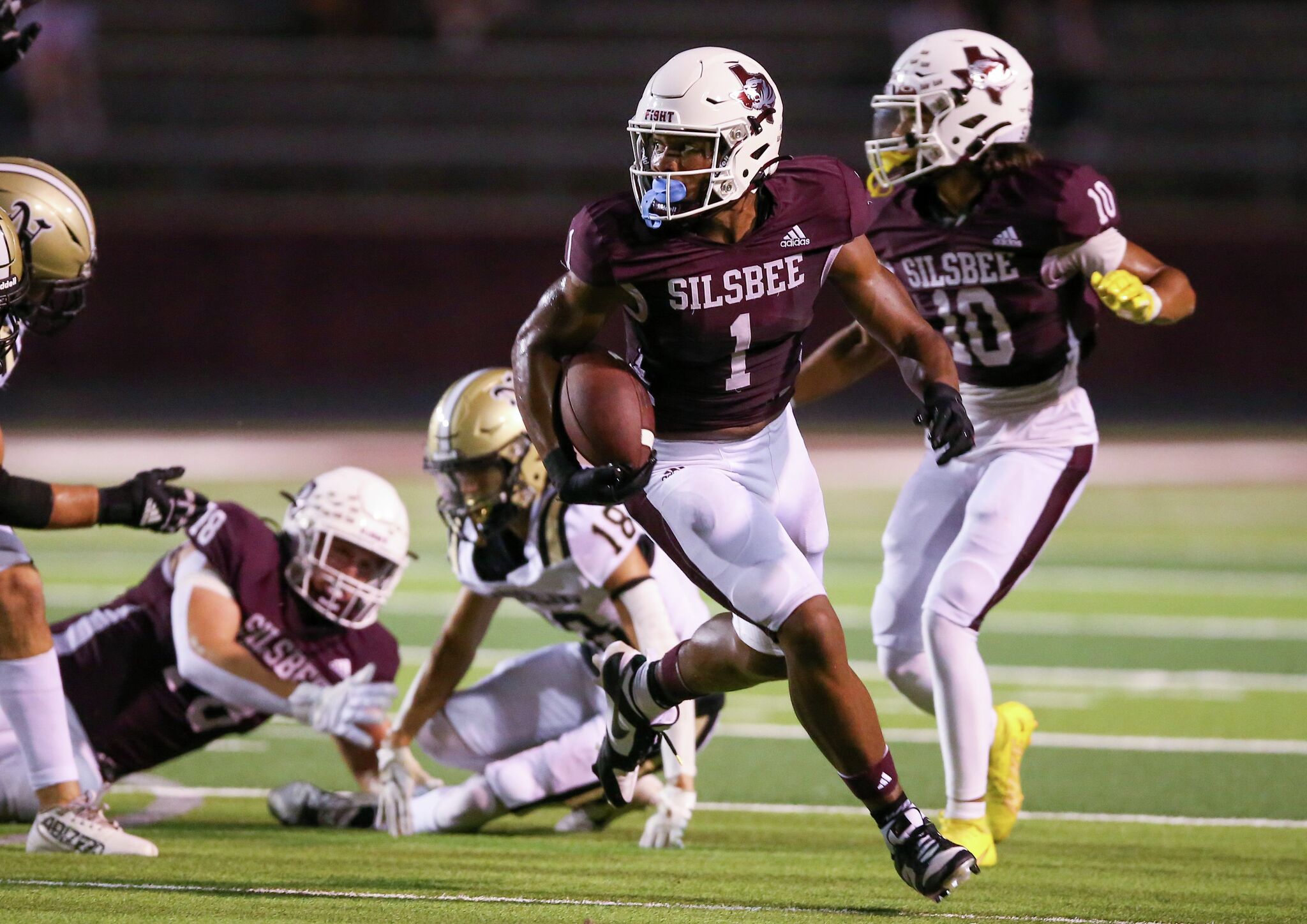 Silsbee's Drelon Miller commits to join Deion Sanders at Colorado
