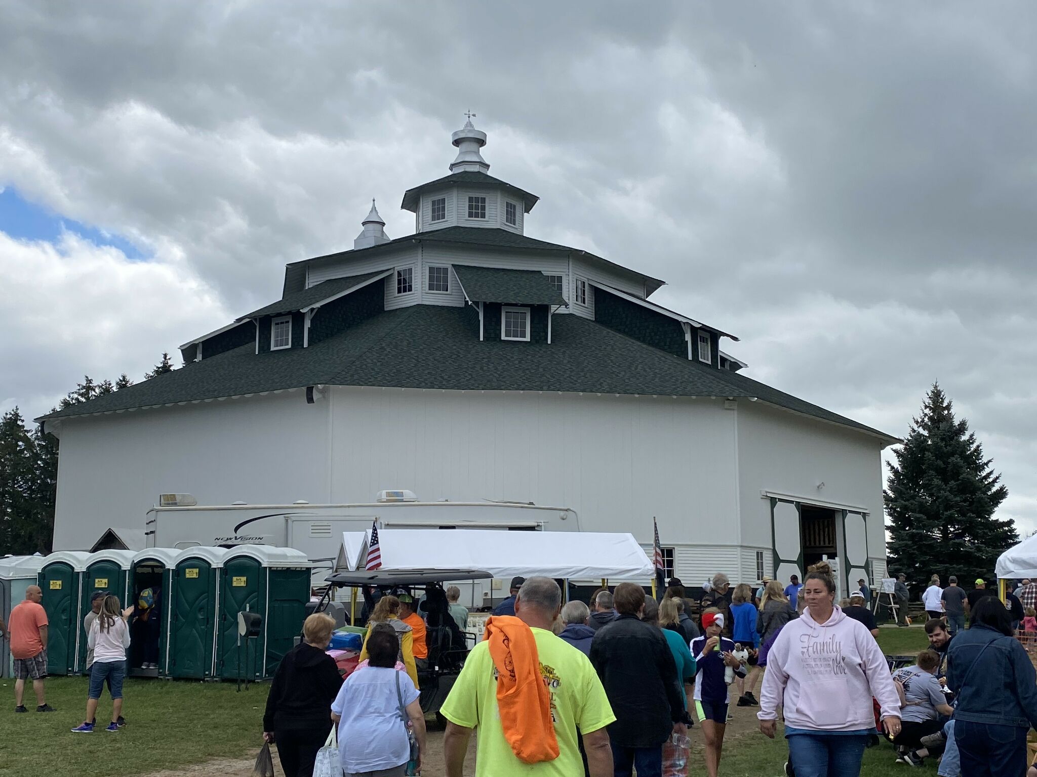 Thumb Octagon Barn celebrates Fall Family Days