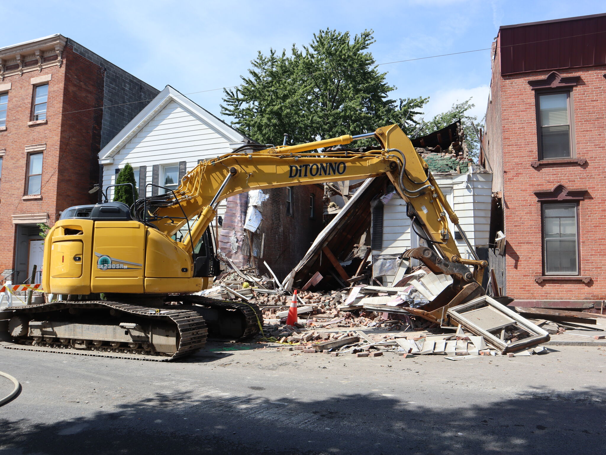 Neighbors on edge after Troy house collapses