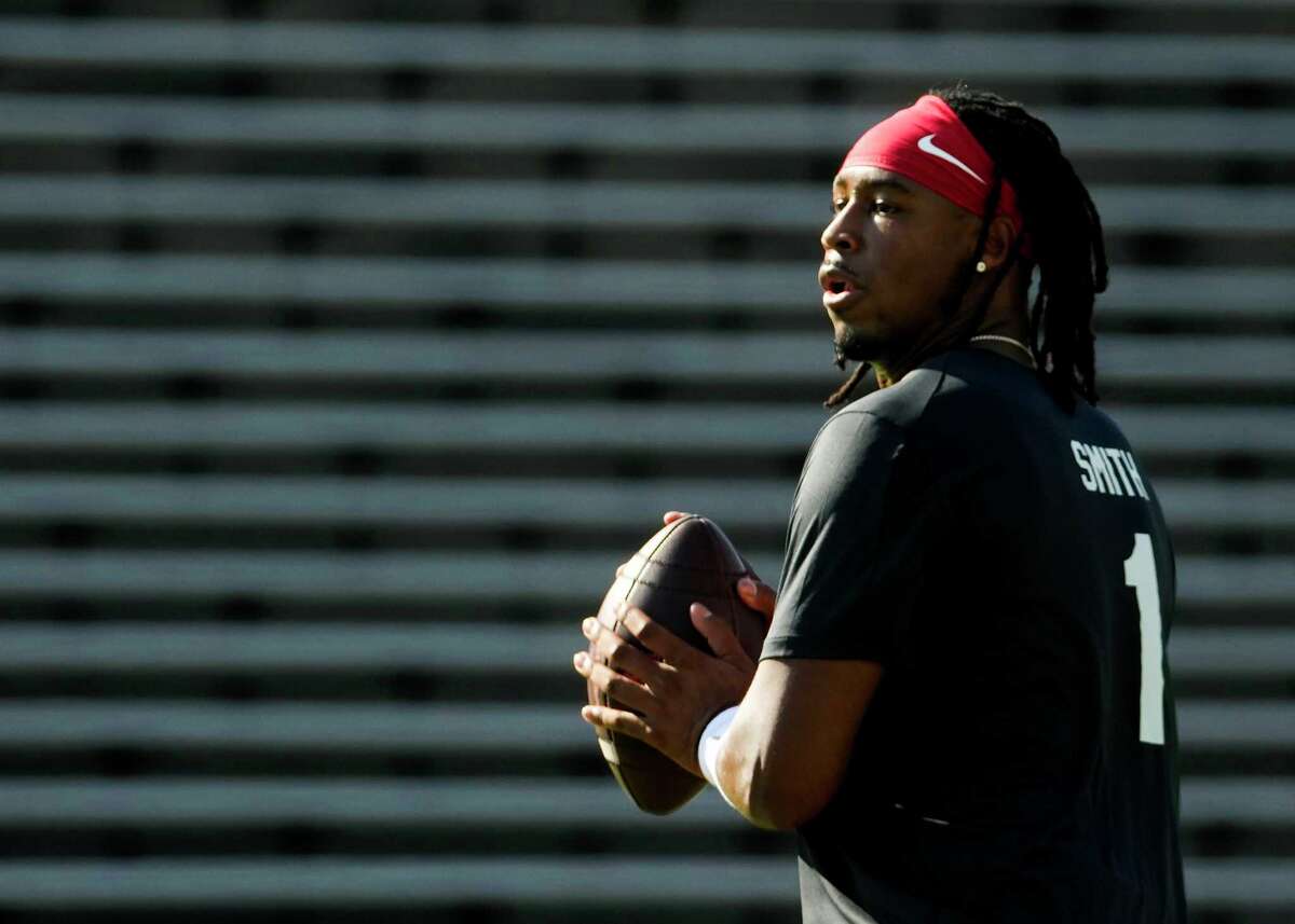 UH Cougars overlook Rice Owls and pay the Bayou Bucket price