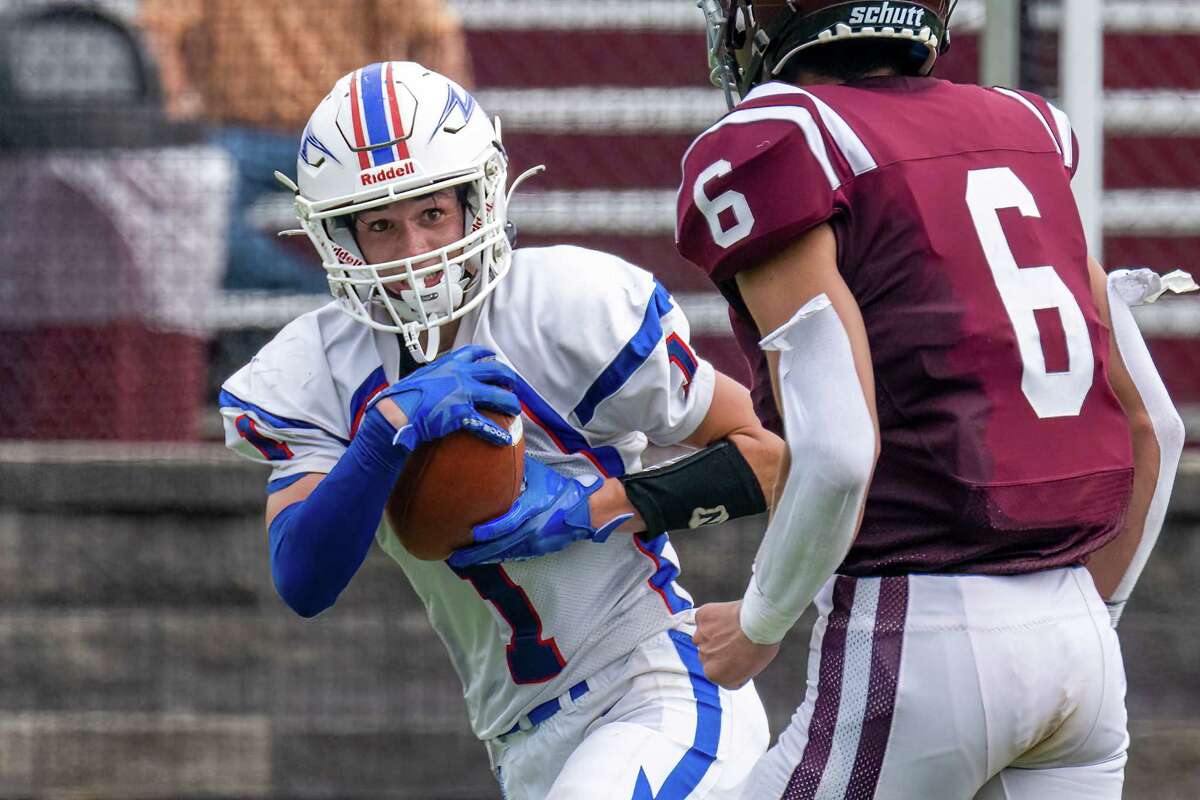 Burnt Hills-Ballston Lake wins football opener against Saratoga