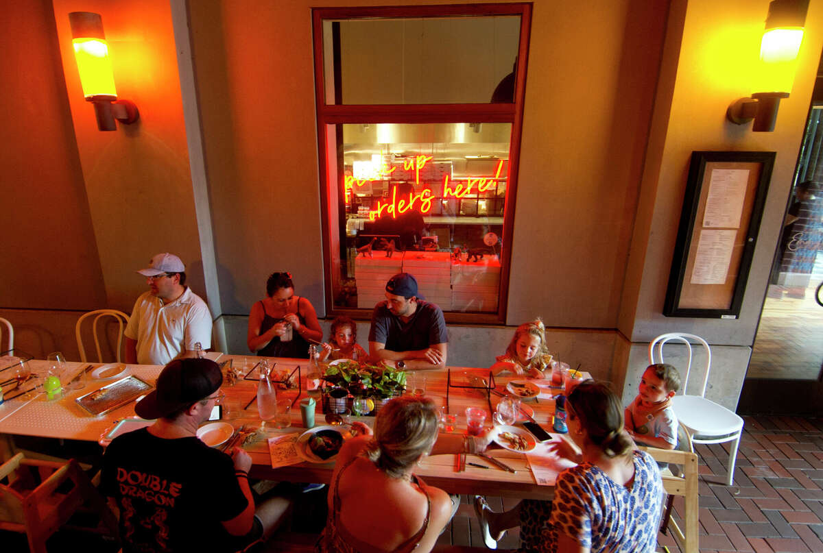 Brooklyn's Emmy Squared brings Detroit-style pizza to Westport, CT