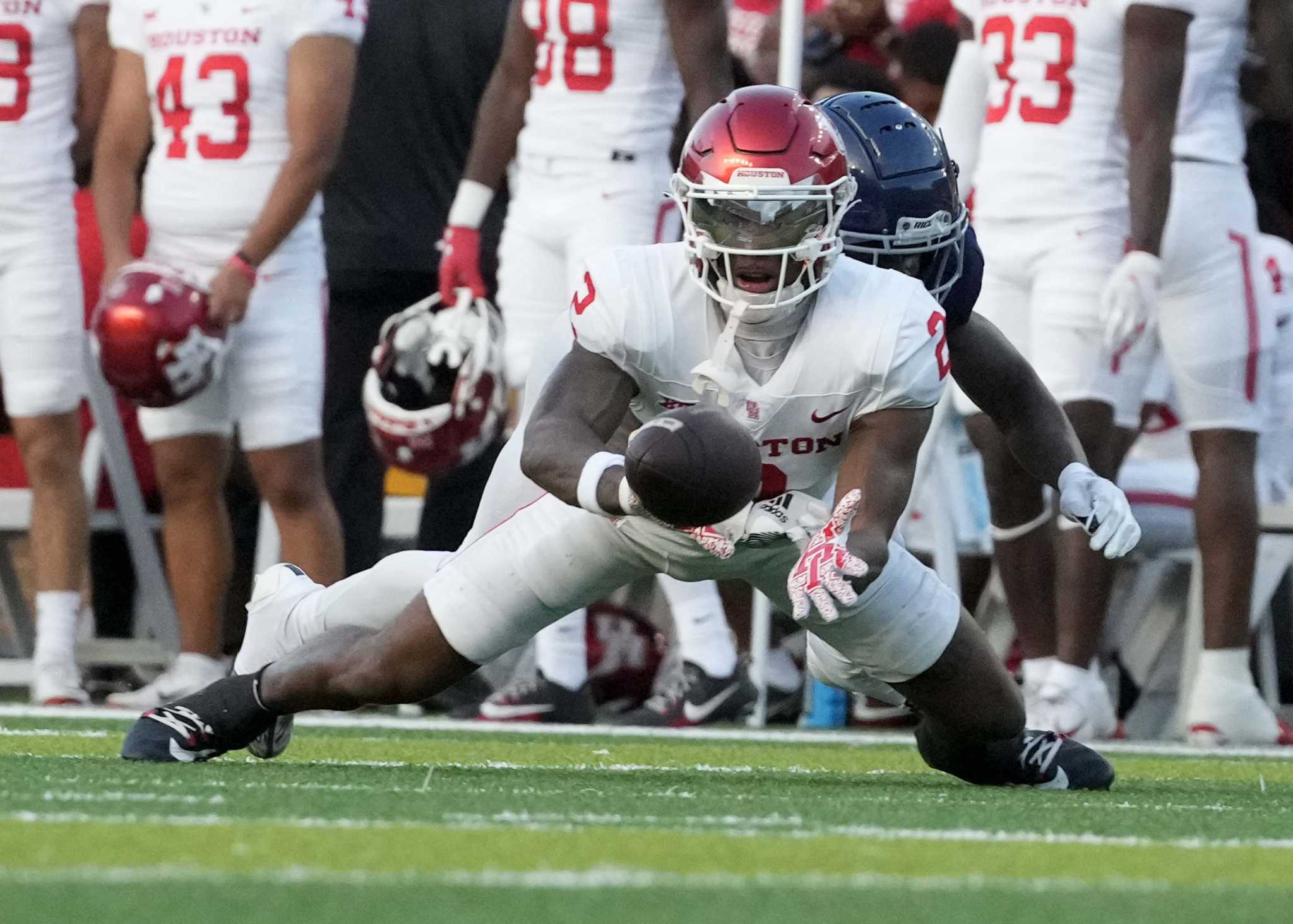 UH football: Cougars look to get offense rolling sooner against TCU