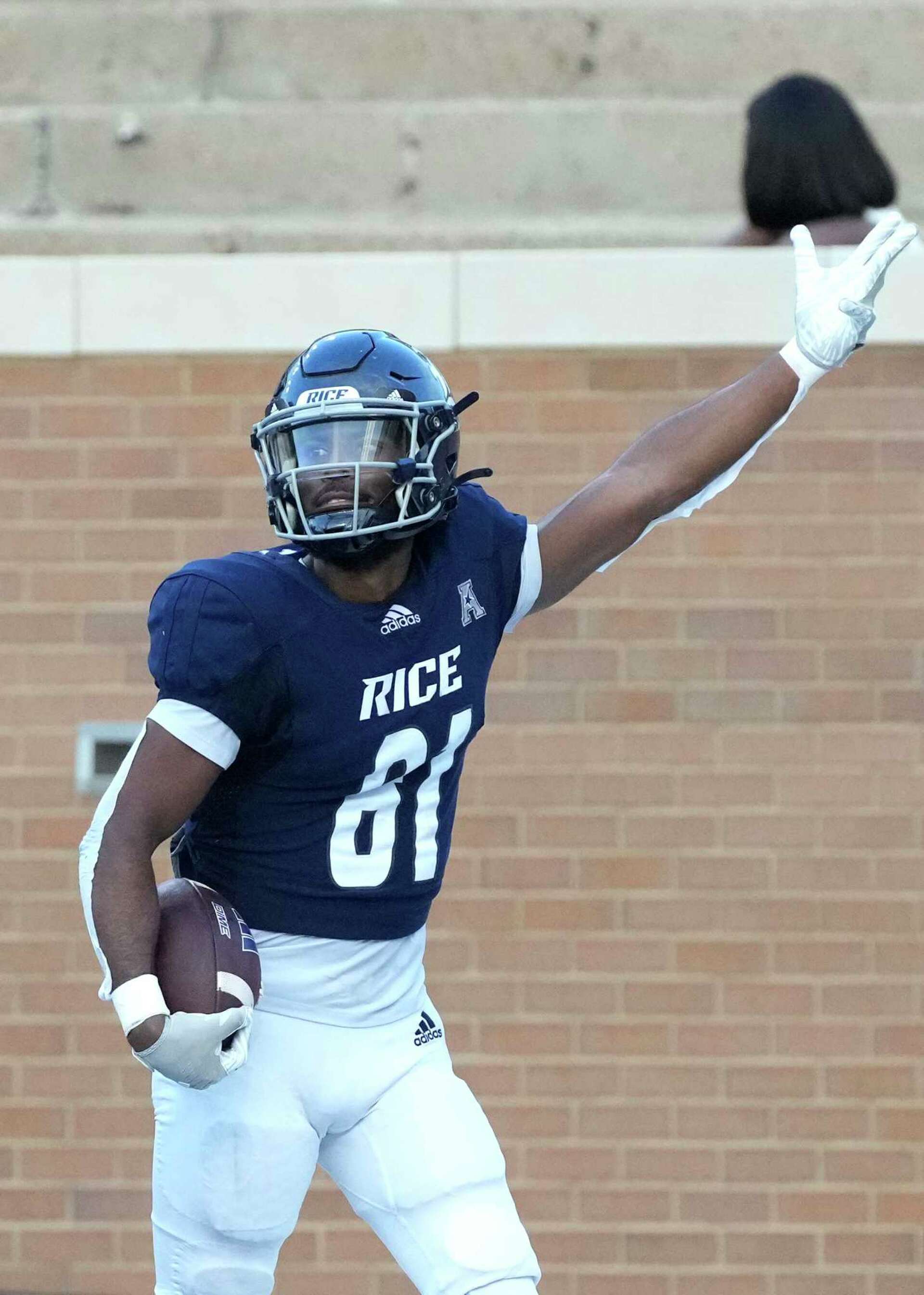 Rice Owls hold off UH Cougars with 2OT win to claim Bayou Bucket