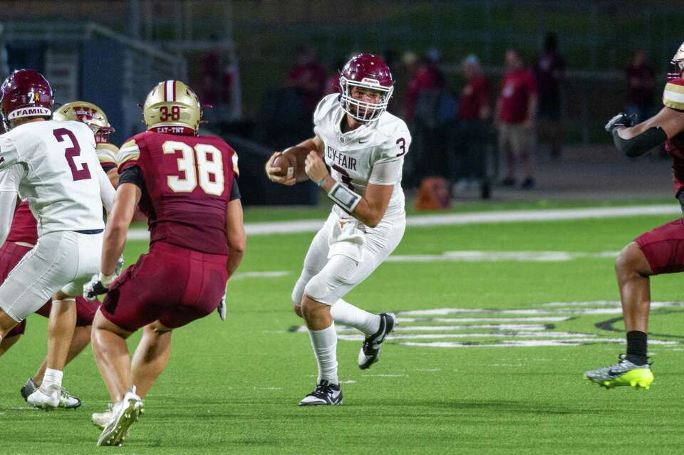 Cy-Fair QB, Texas commit Trey Owens ready to make mark in playoffs