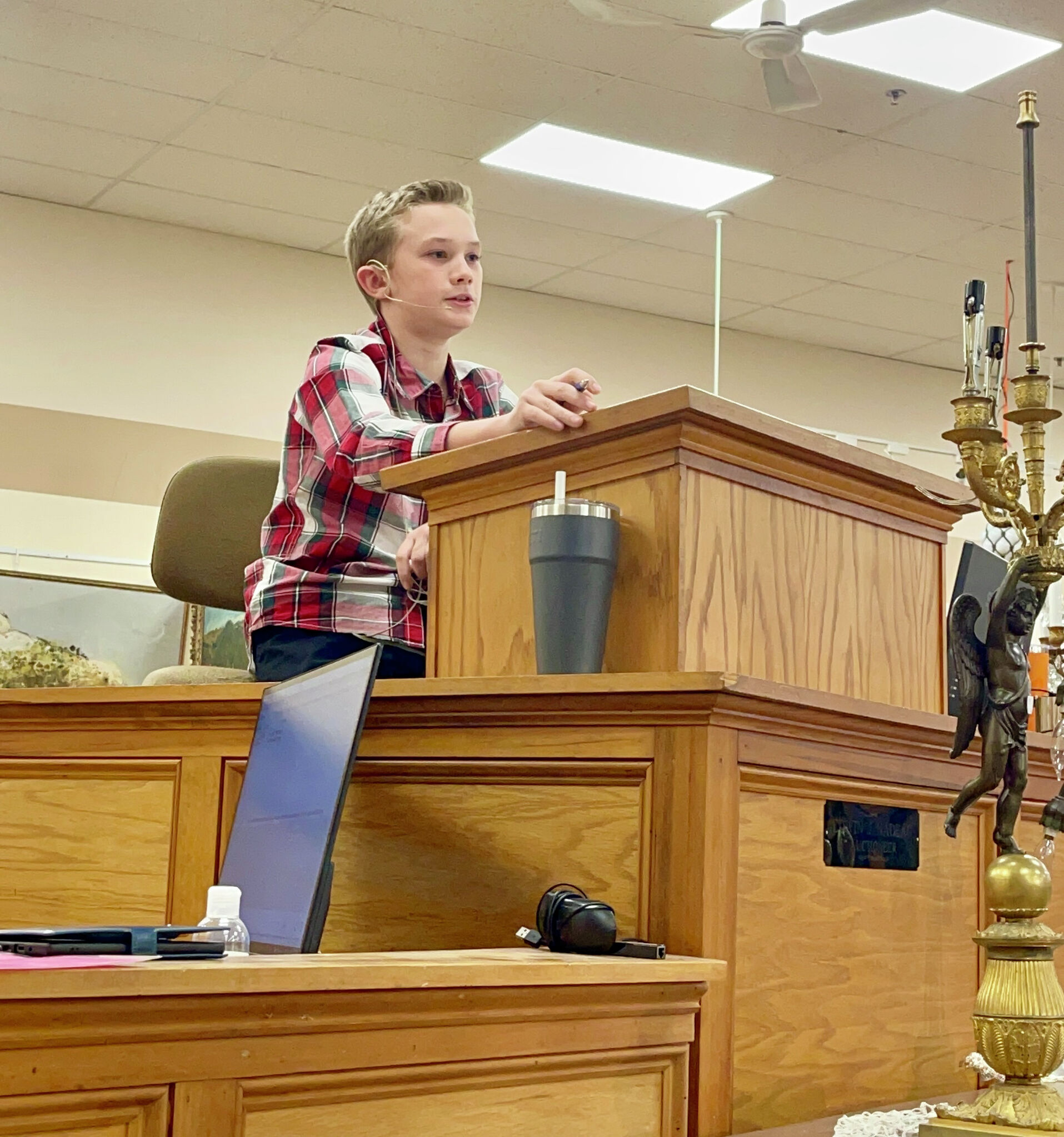Meet the CT boy who leads auctions at a large New England gallery