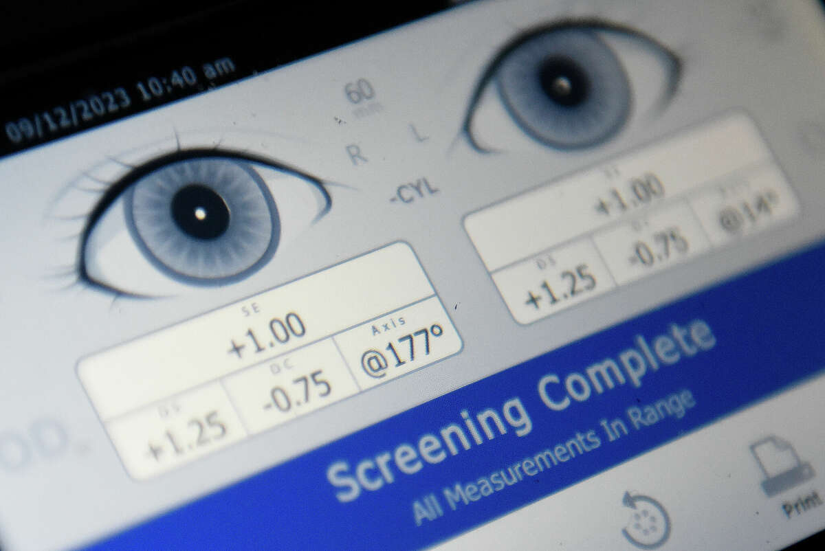 Do Greenwich students have eye problems? An eye test can help.