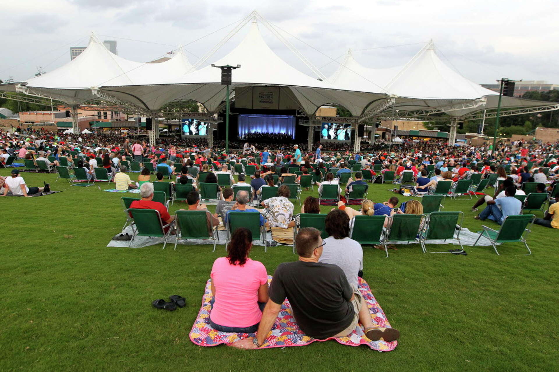 Cynthia Woods Mitchell Pavilion releases free concert lineup