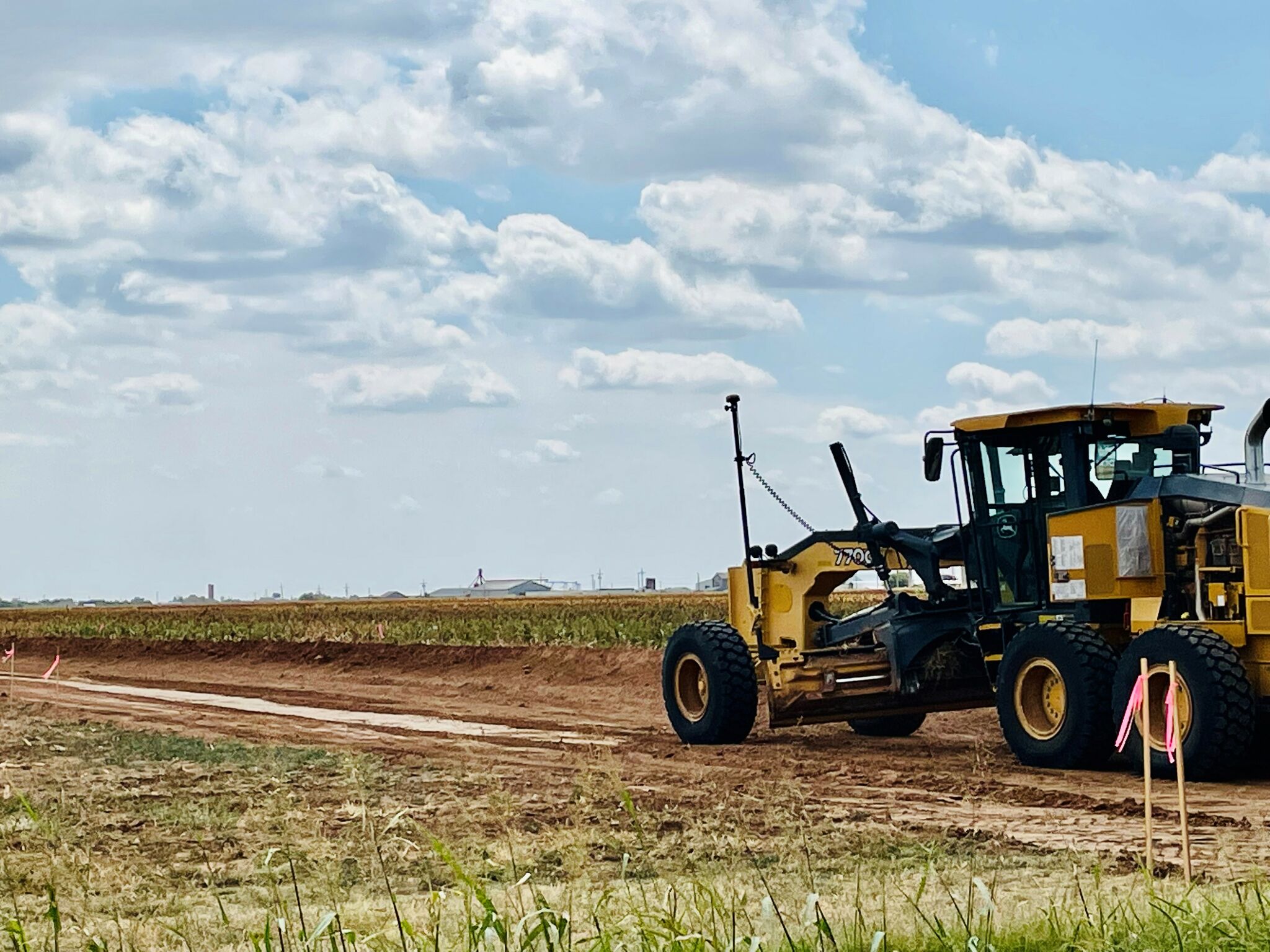Construction begins on Mesa Drive extension project