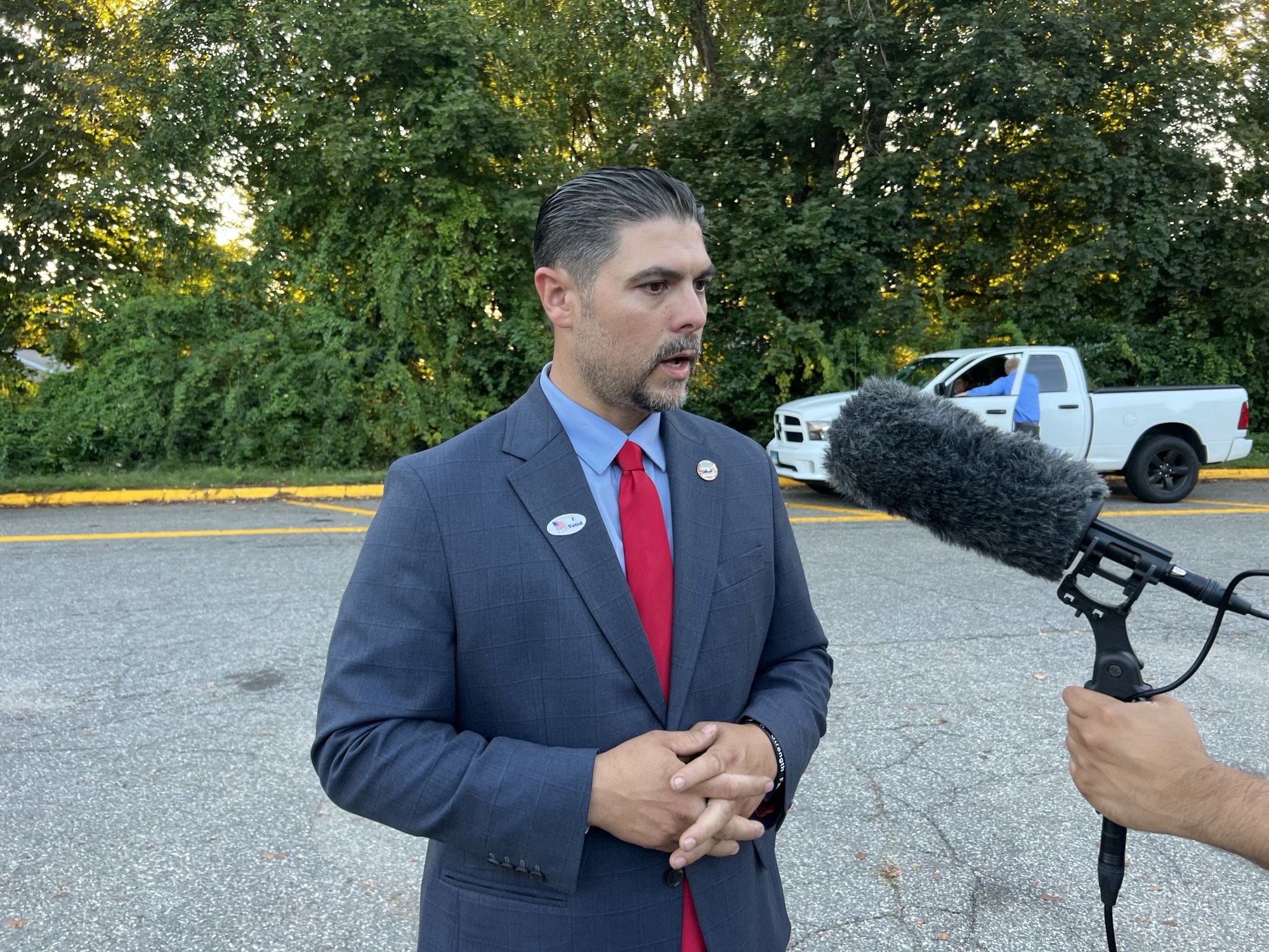 DiGiovanni leads Dziekan in Derby mayoral primary; recount coming