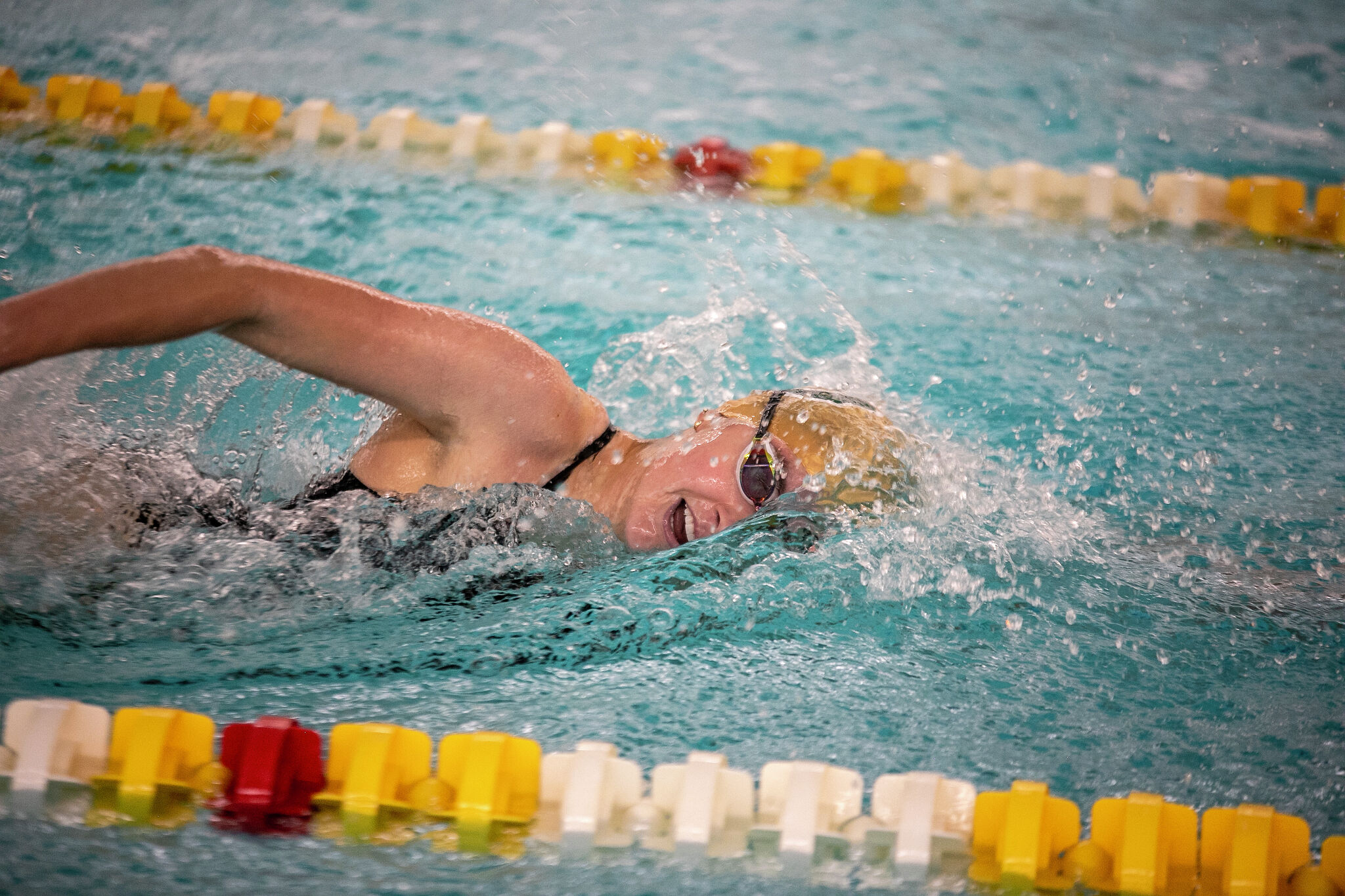 Prep Roundup: Dow sets pool record