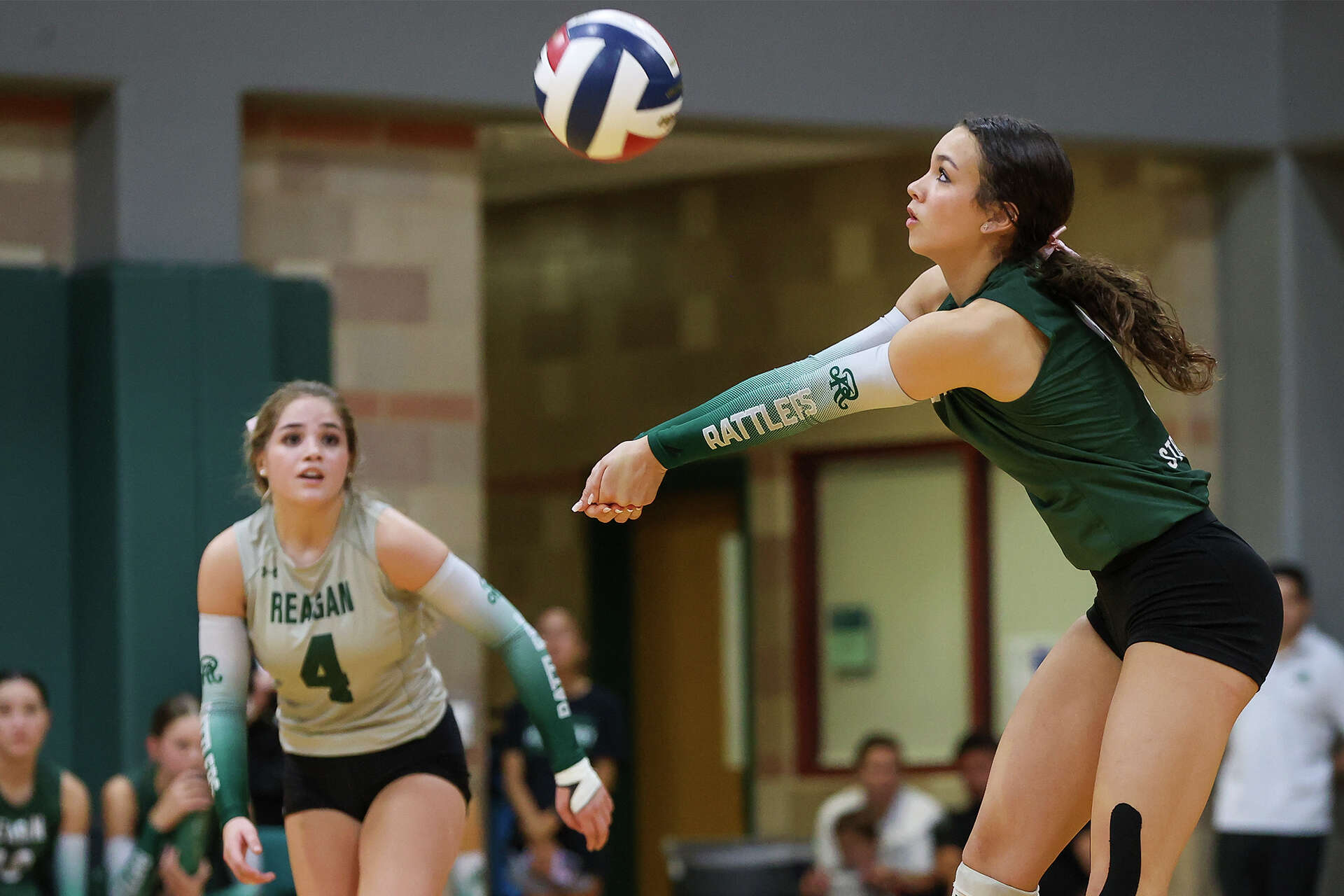 Reagan's young volleyball team shows growth after rally over Johnson