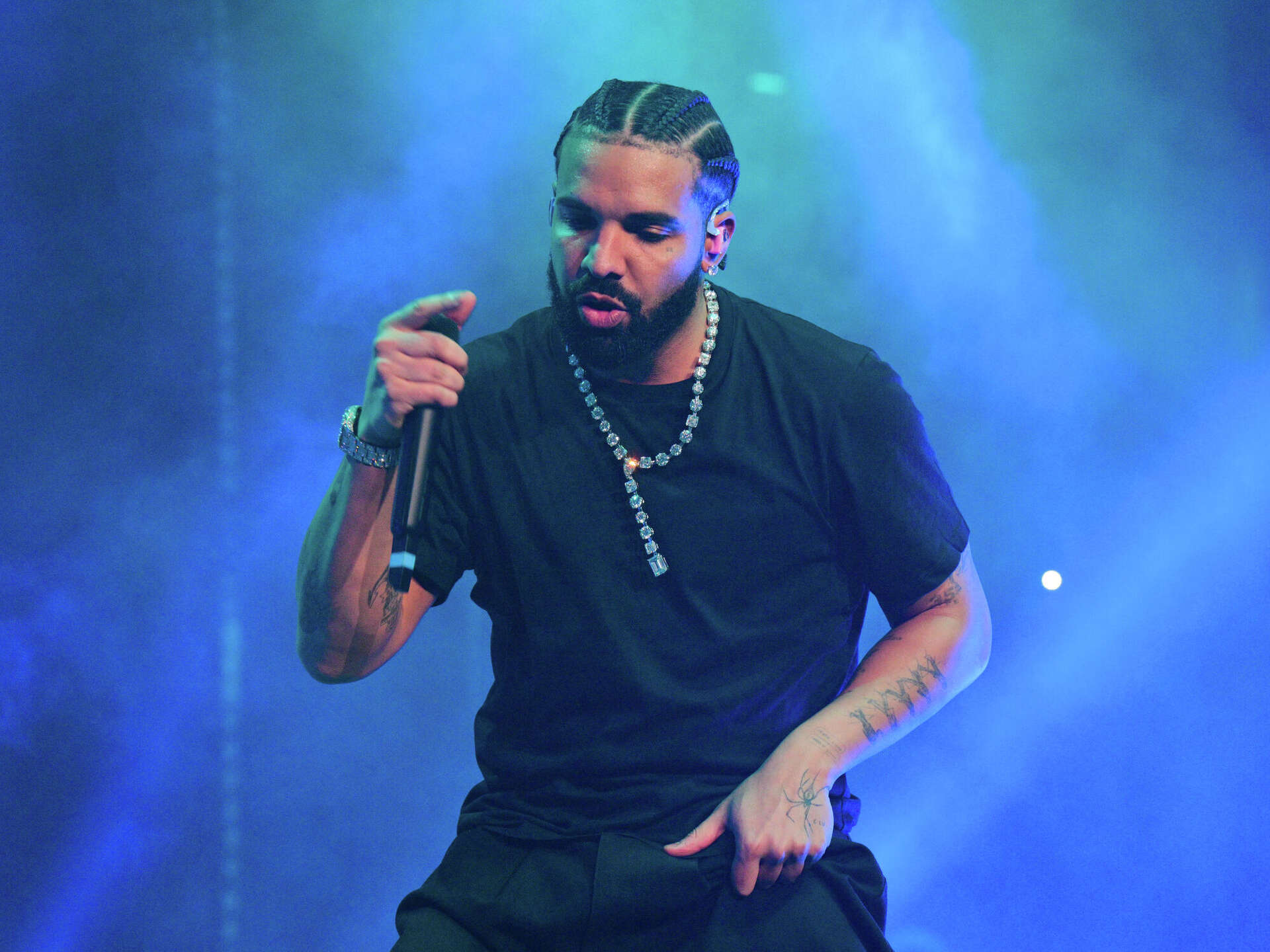 Drake, Tupac, AI music and the right to publicity.