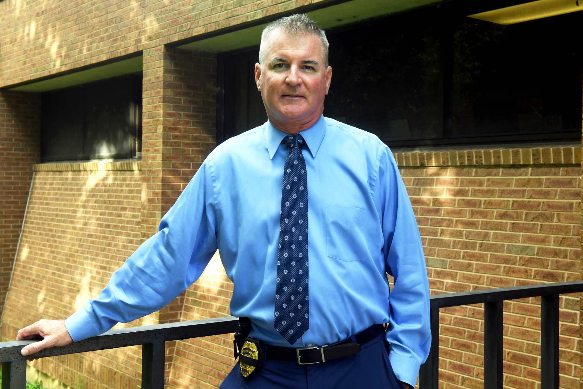 Veteran becomes Shelton's deputy police chief