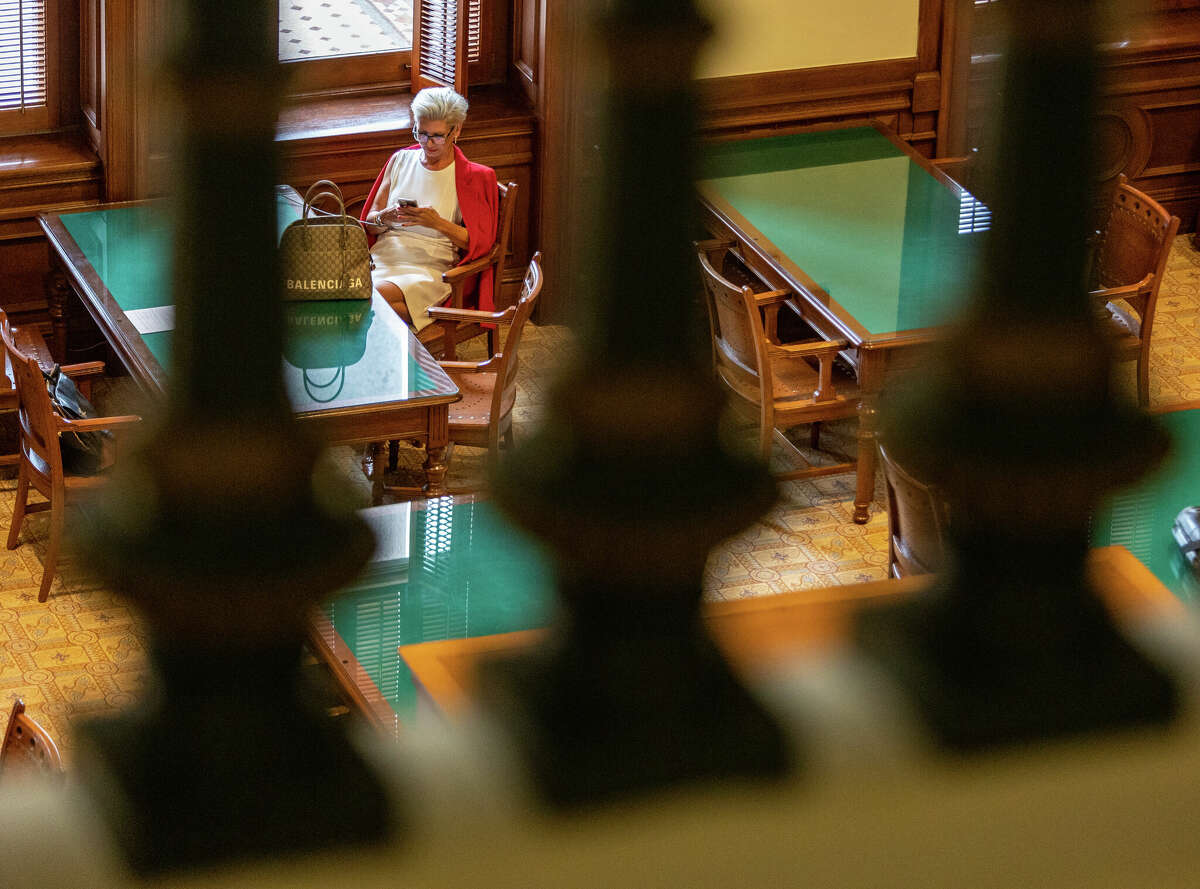 Ken Paxton impeachment trial live updates: Paxton's defense rests