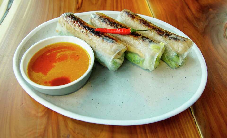 Xeo Yum opens in Midtown food hall with Vietnamese crepes