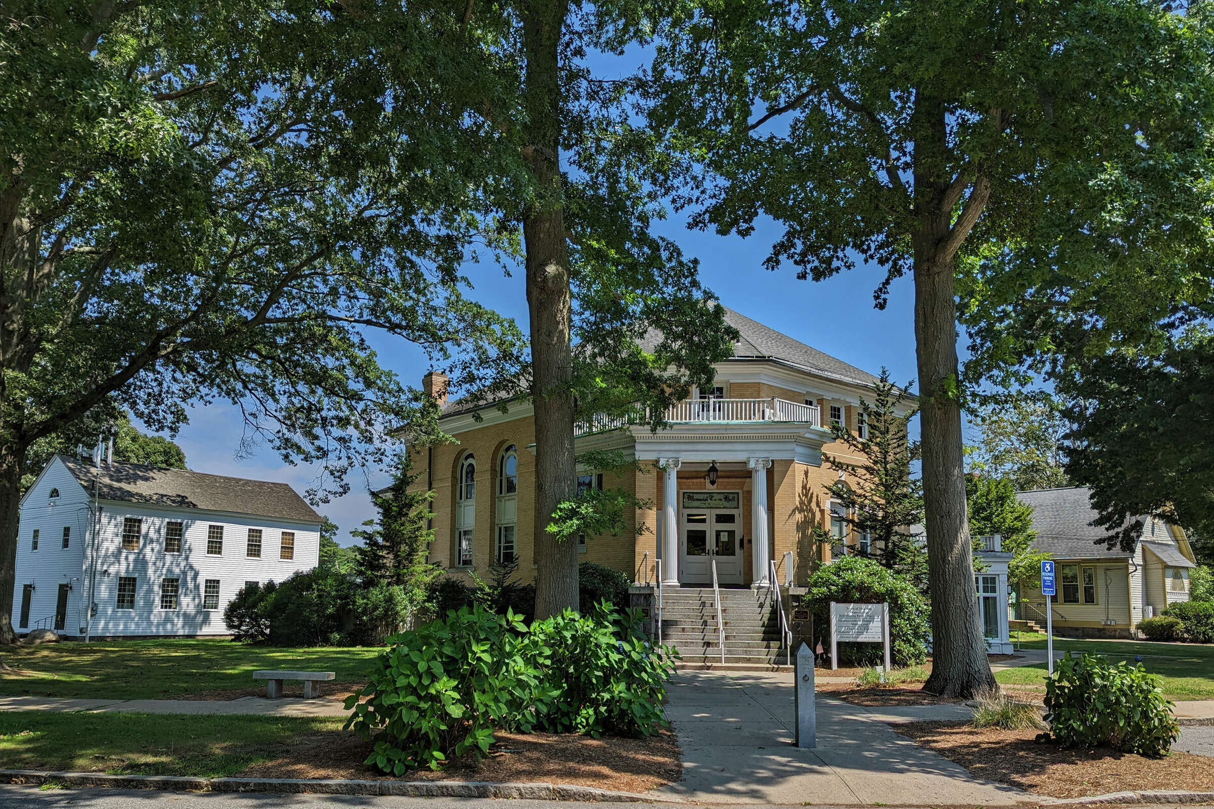 What to do when vistiing Madison, Connecticut