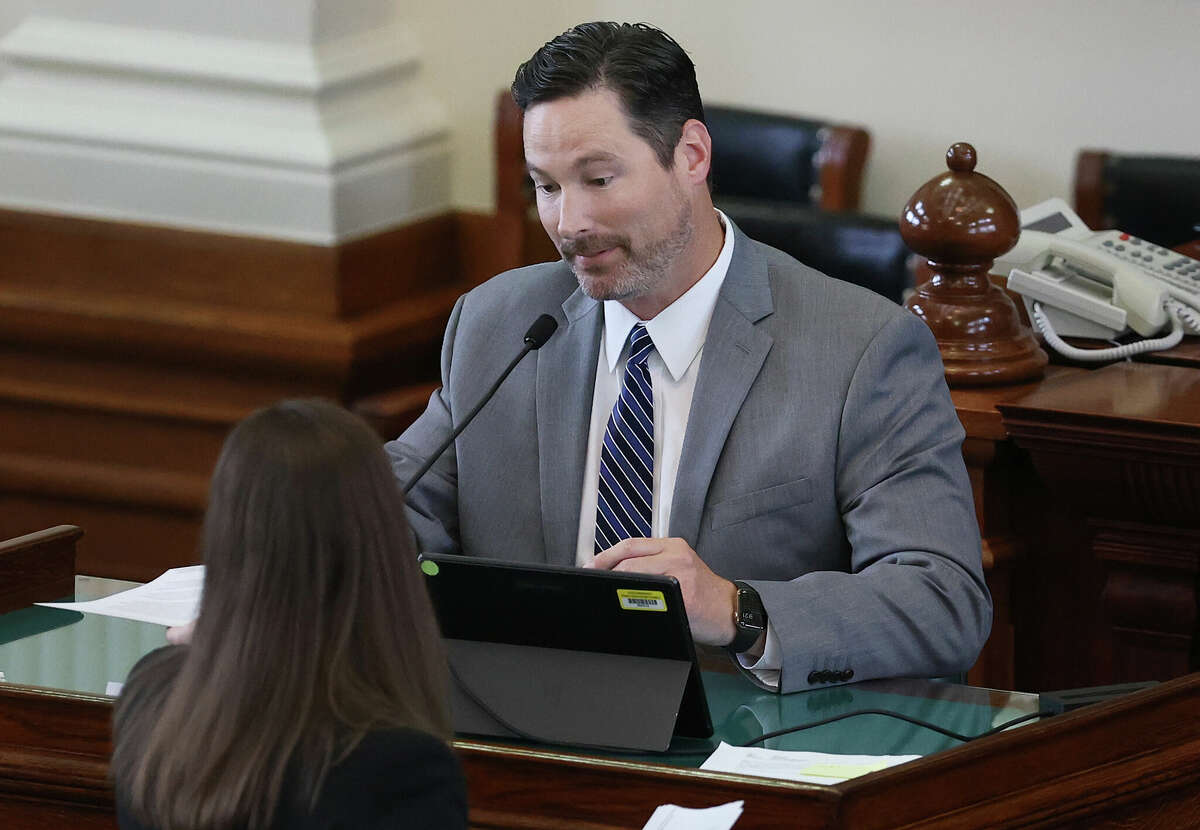 Ken Paxton impeachment trial live updates: Paxton's defense rests