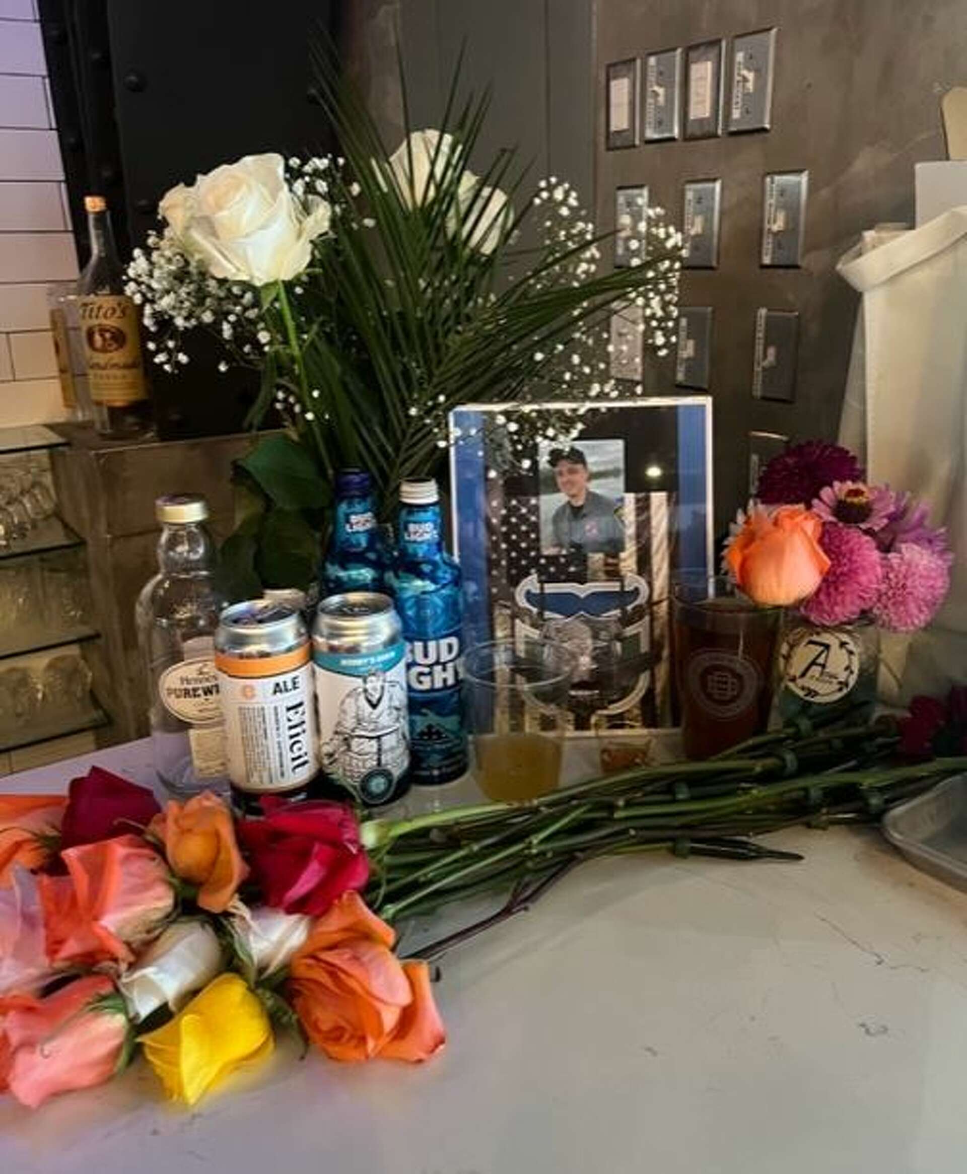 Police from across the US to honor Detective Robert 'Bobby' Garten