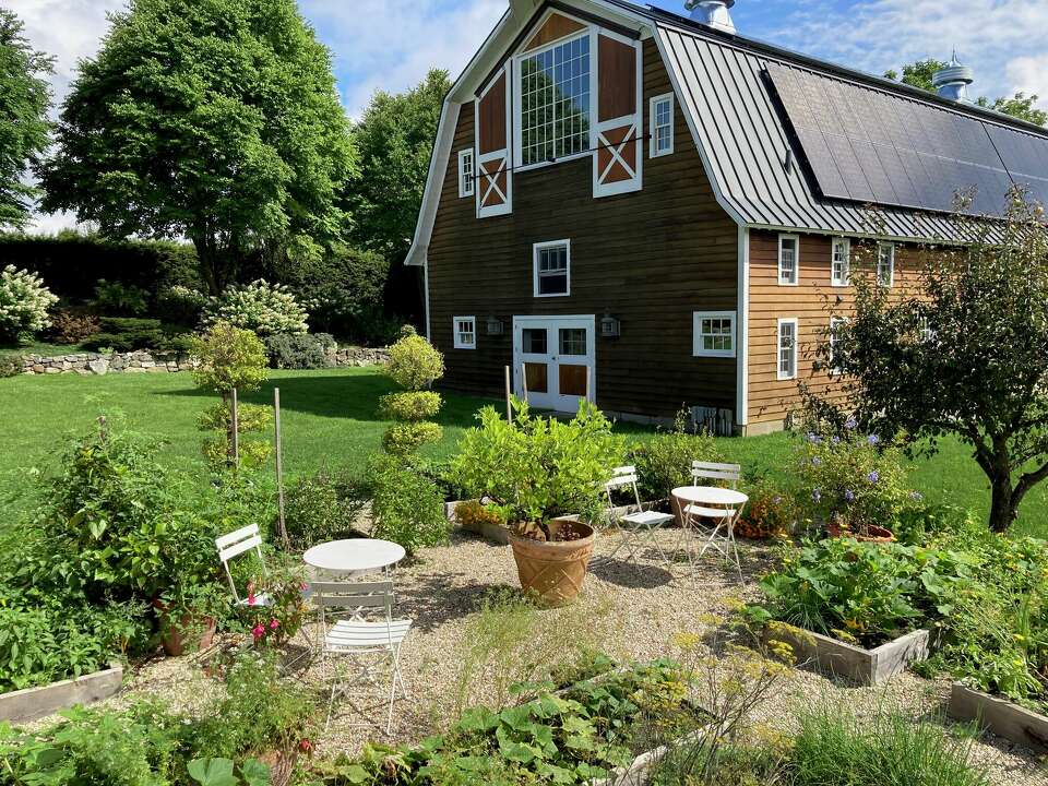 CT's Husky Meadows Farm offers farm-to-table experiences this fall