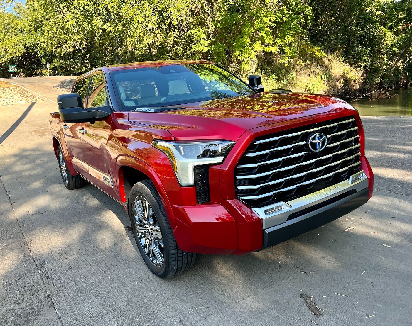REVIEW: 2023 Toyota Tundra Capstone CrewMax i-FORCE MAX 4X4