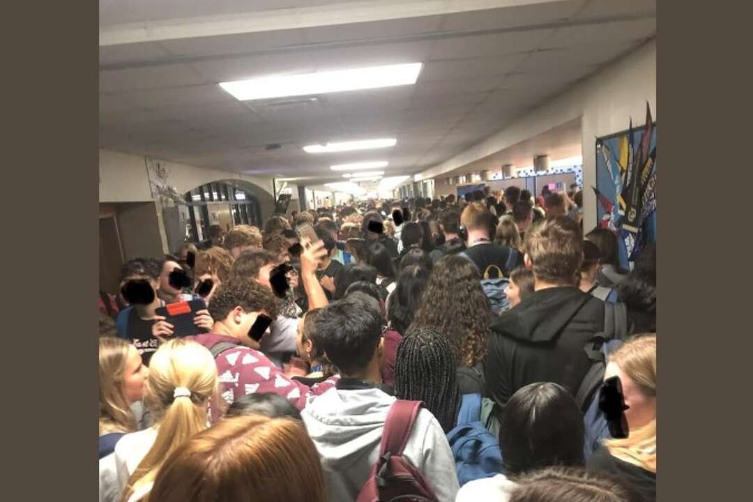 New Braunfels High School students battle crowded halls