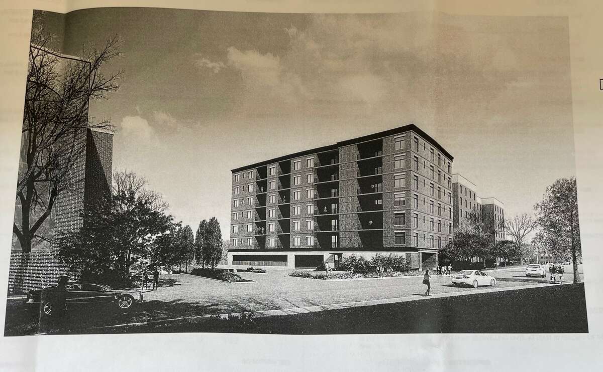 Greenwich developer withdraws smaller plan, adds more units