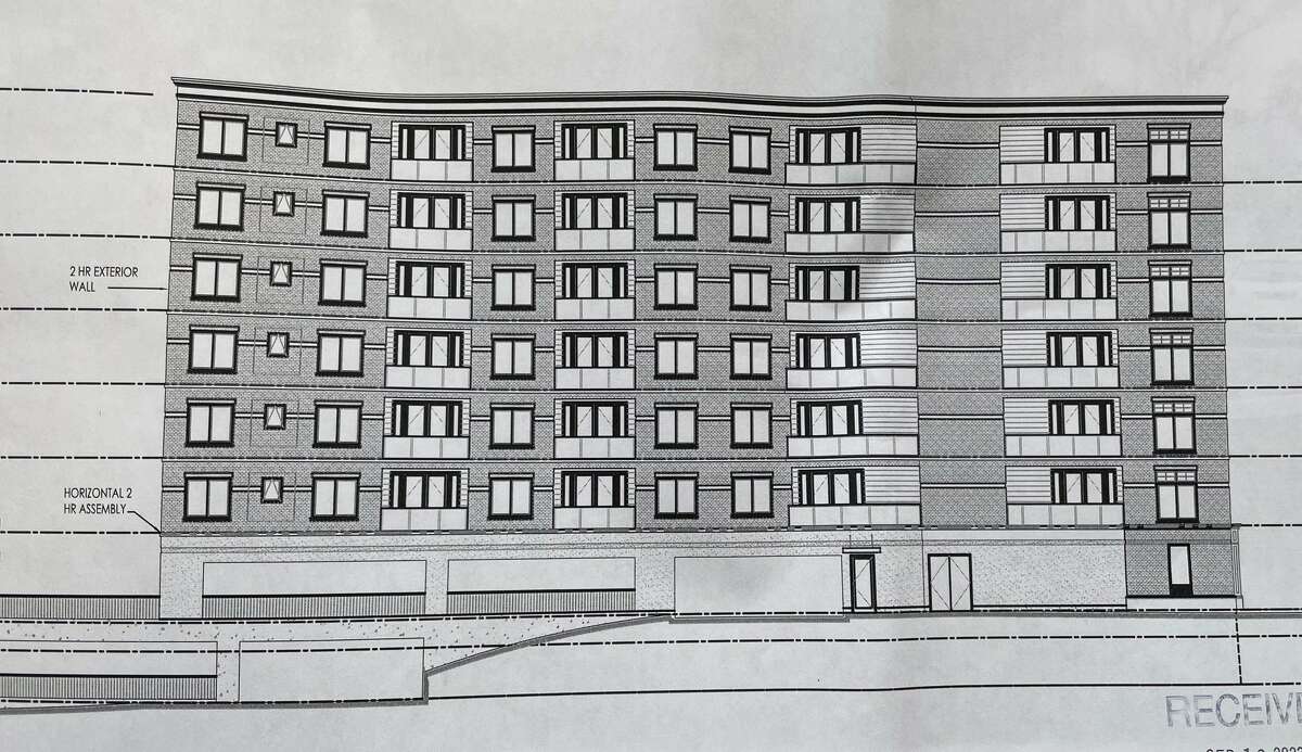 Greenwich developer withdraws smaller plan, adds more units