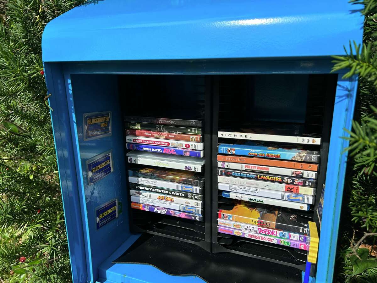 Free Blockbuster returns memory of the iconic video store to CT