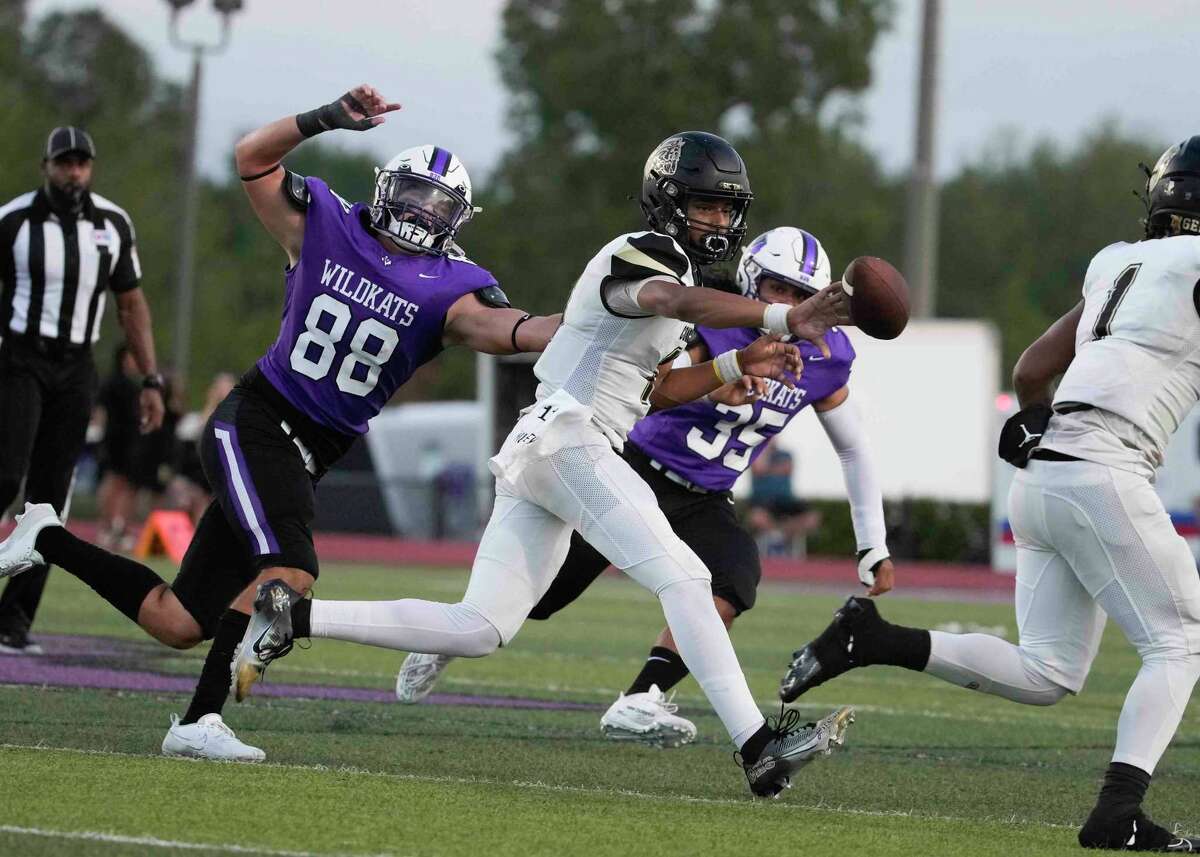 Willis Wildkats stay undefeated with win over Conroe Tigers