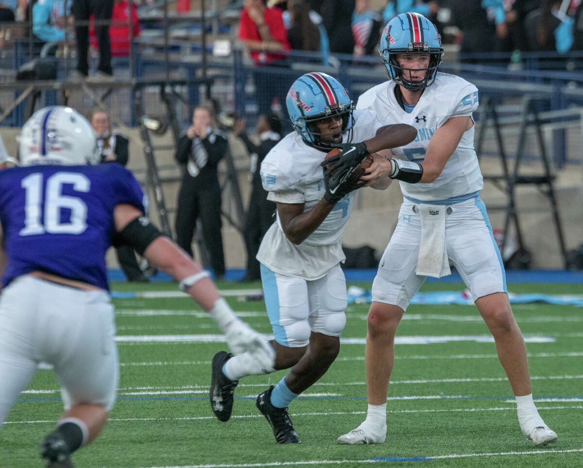 HS FOOTBALL: Bulldogs improve to 4-0 after defense stops Monterey