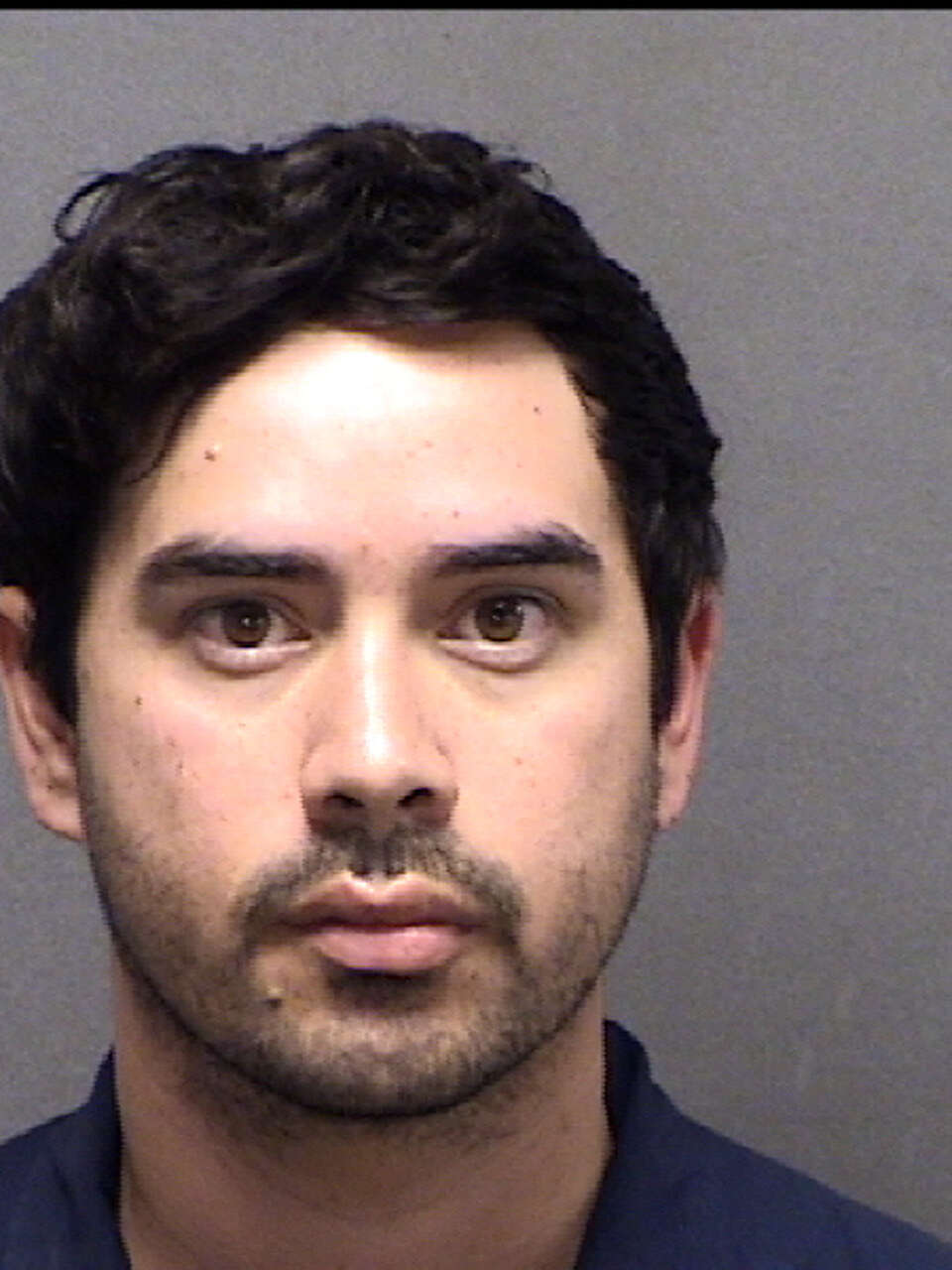 San Antonio man charged with sexually abusing teen stepdaughter