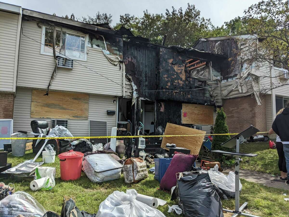 Schenectady fire chief: 1 injured in Southgate Apartments fire