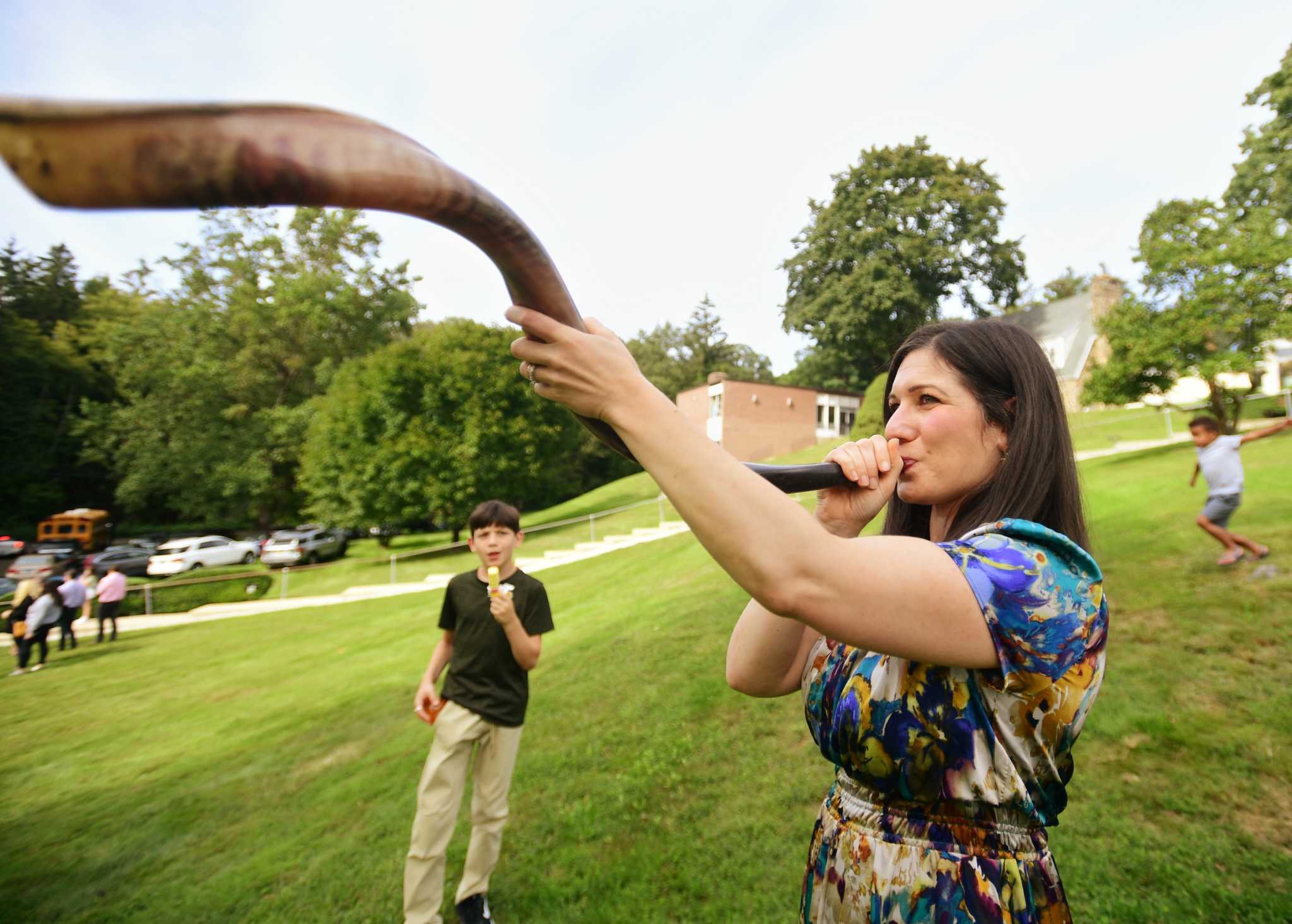 Photos: For Rosh Hashana, Stamford Jews welcome the new year