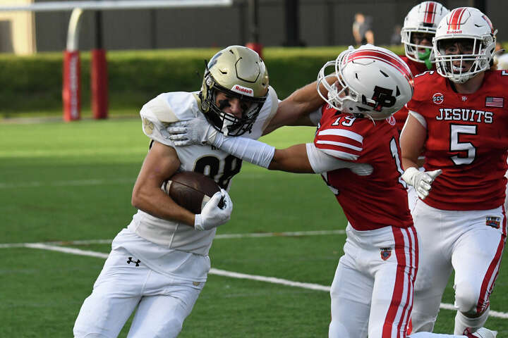 Daniel Hand high school football preview 2024: Schedule, key players