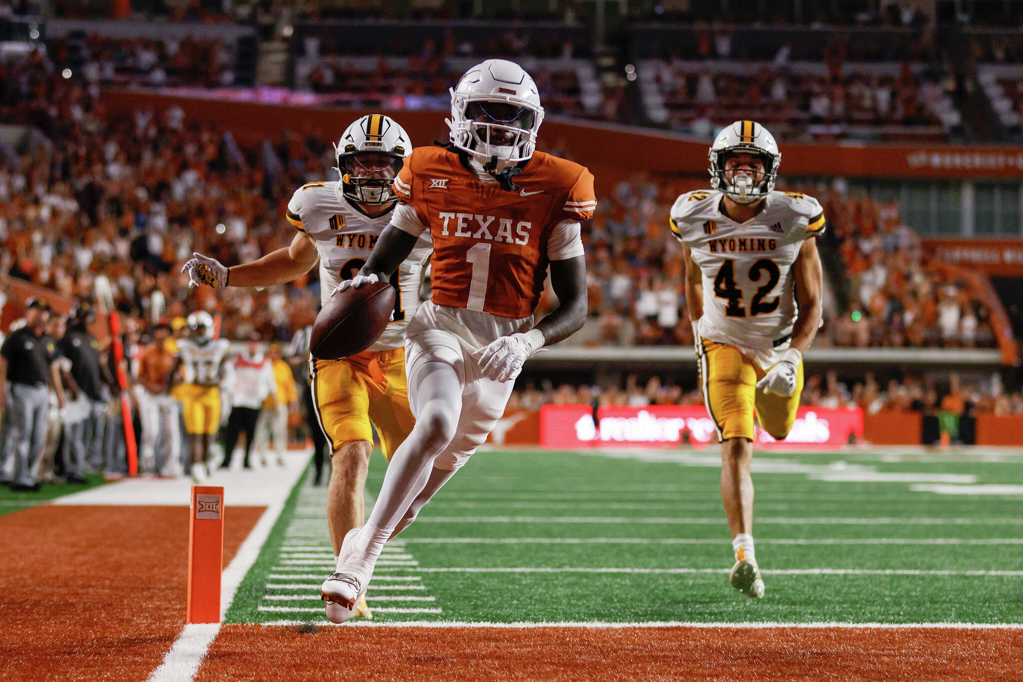 College football rankings: Texas in its own class, but who's next?