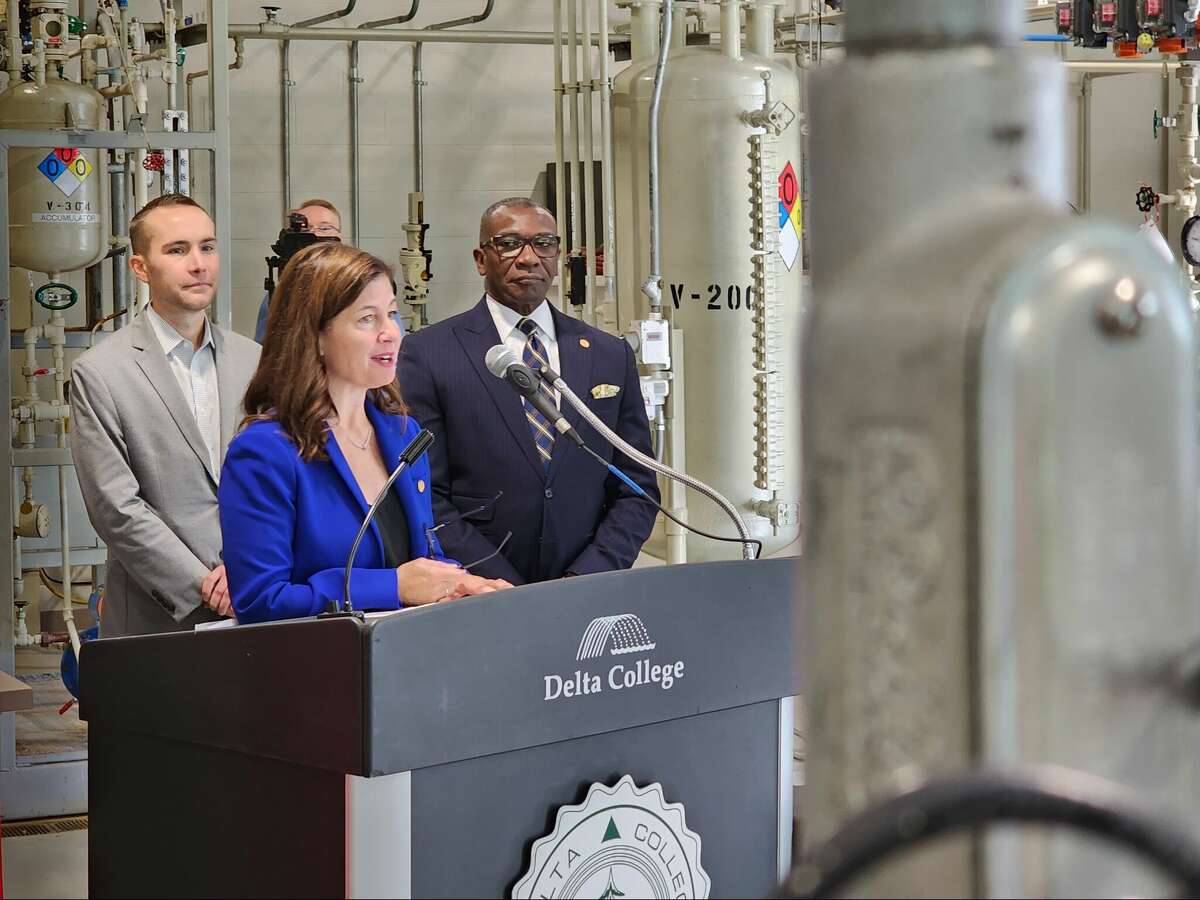 Delta College, MEDC announce expansion to train semiconductor workers