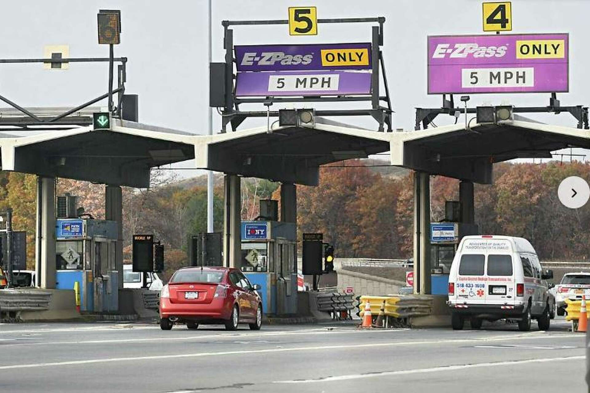 Judge halts Thruway Authority’s surcharge on toll processors